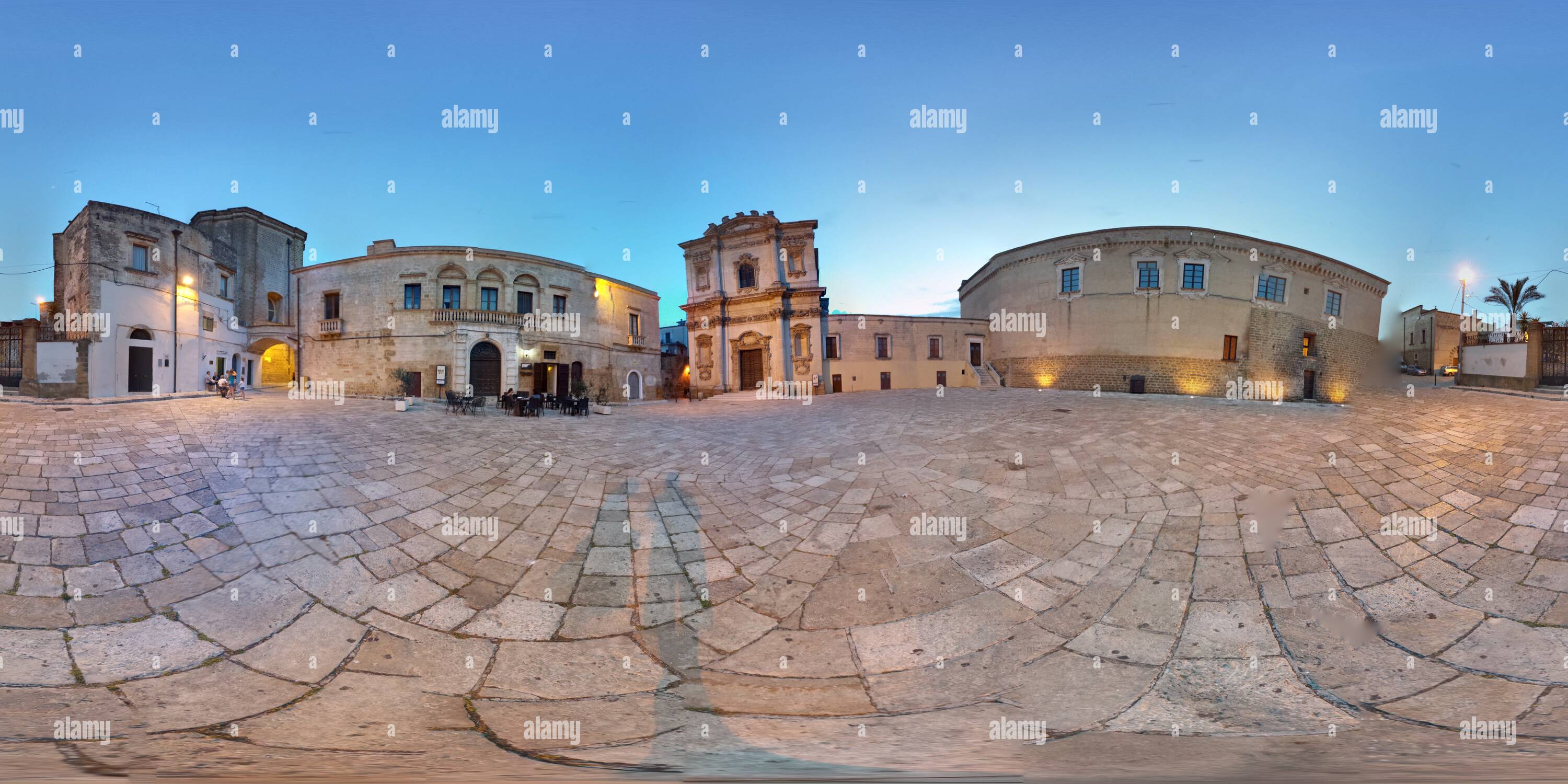 Balzo hi-res stock photography and images - Alamy