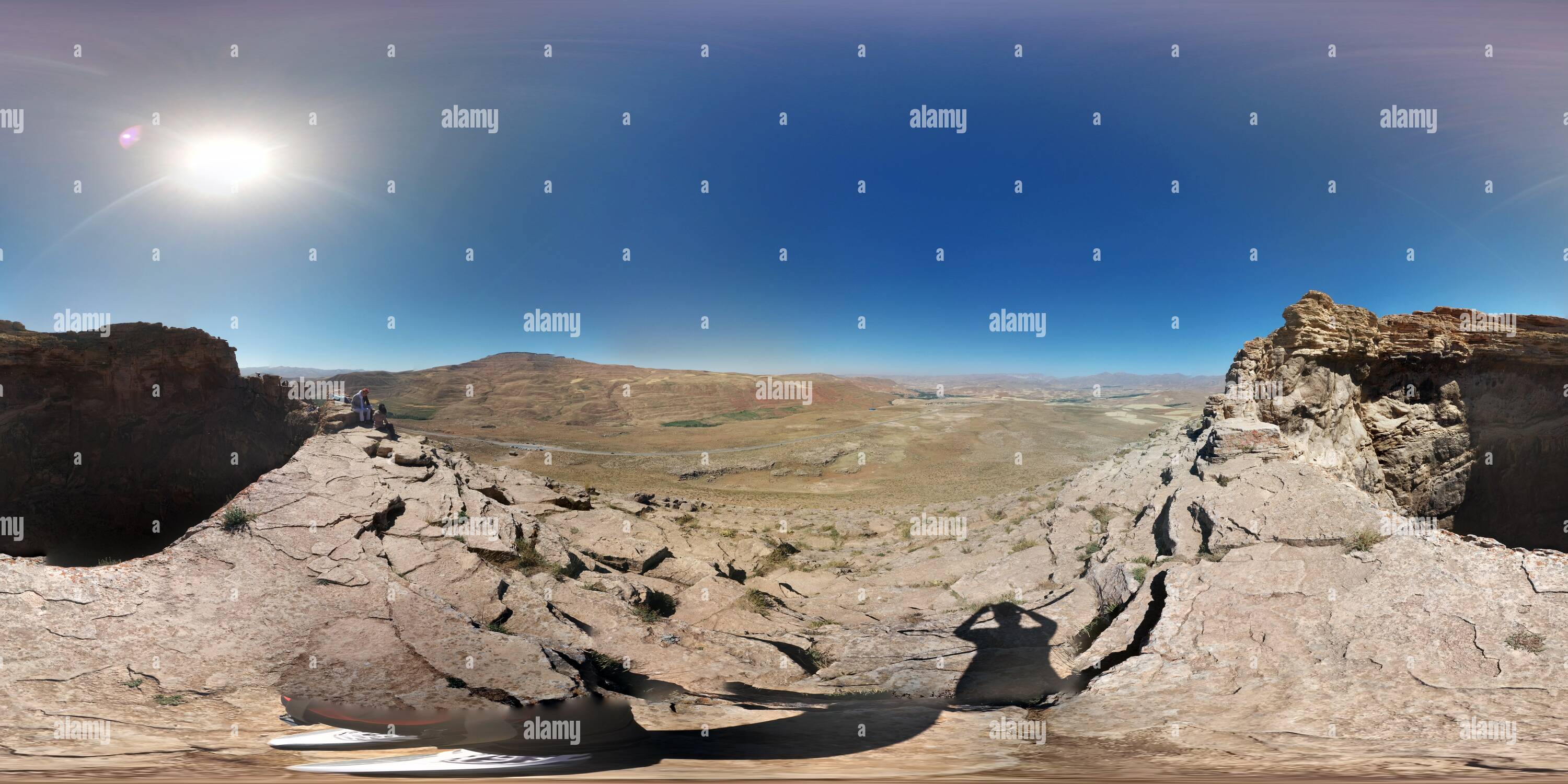 Zendan e soleyman hi-res stock photography and images - Alamy