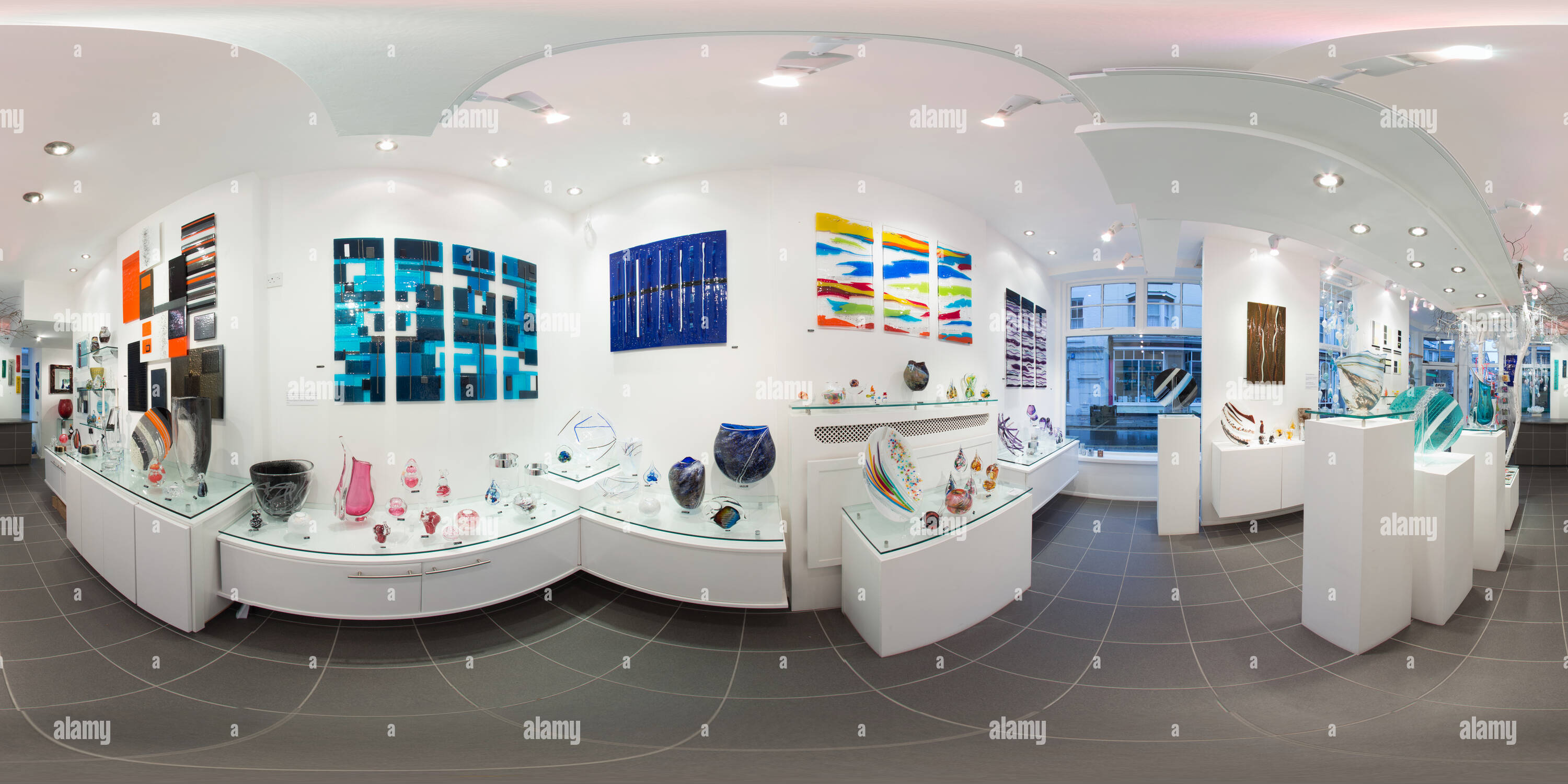 360° view of Plymouth Glass 1 - Alamy