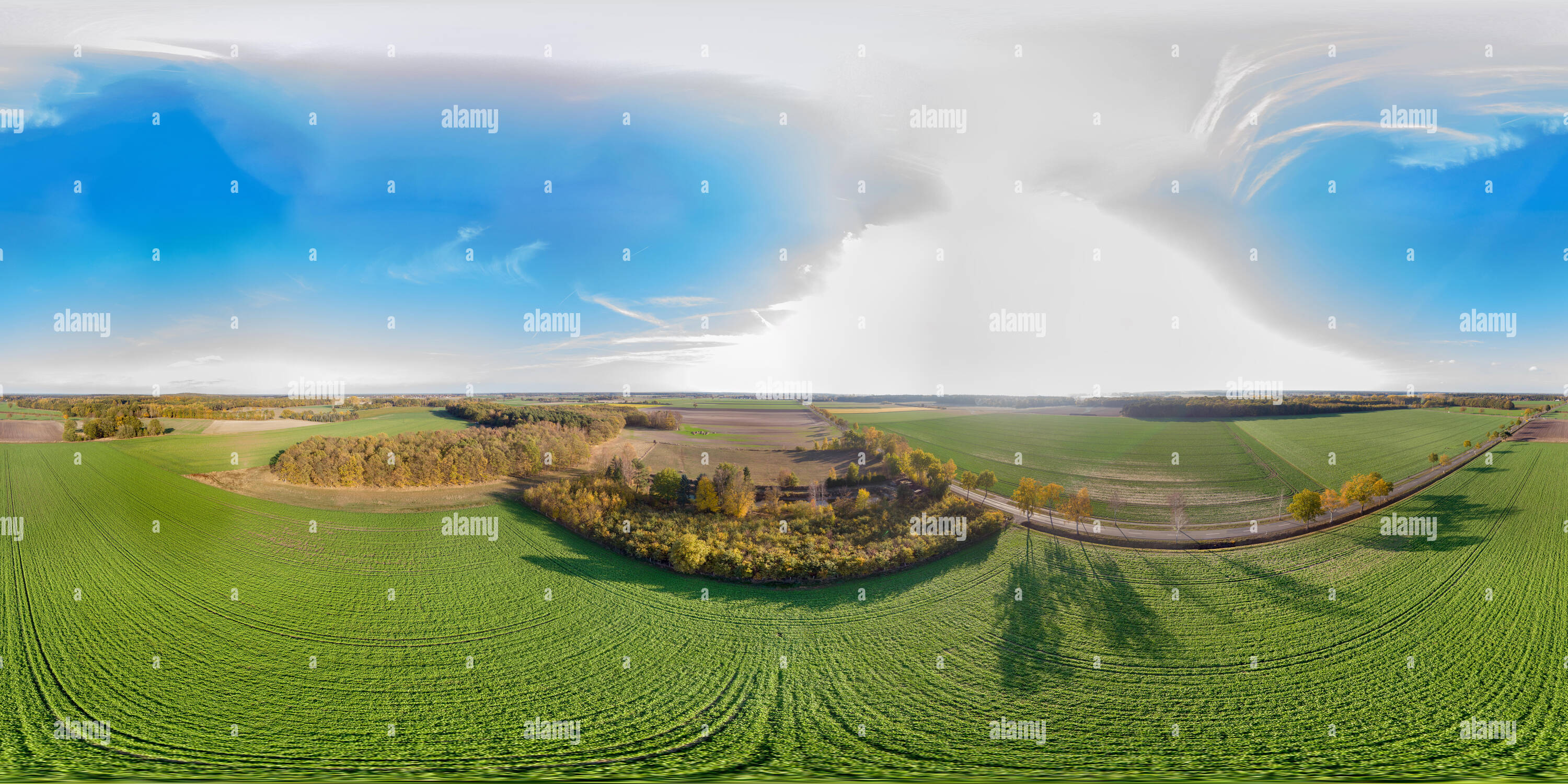 Panoramic 360 hi-res stock photography and images - Alamy