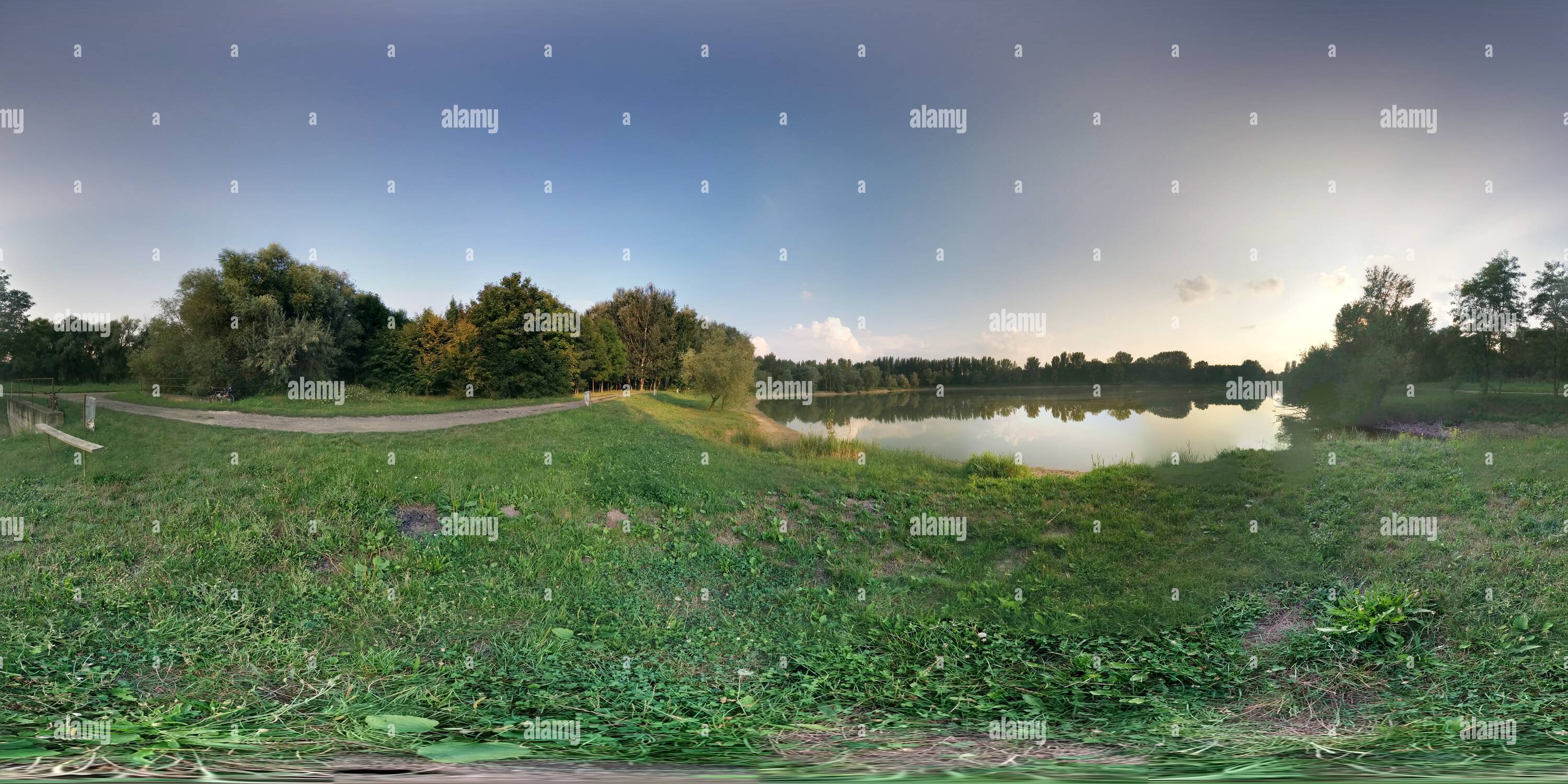 360° view of Lake Amerika III - Alamy