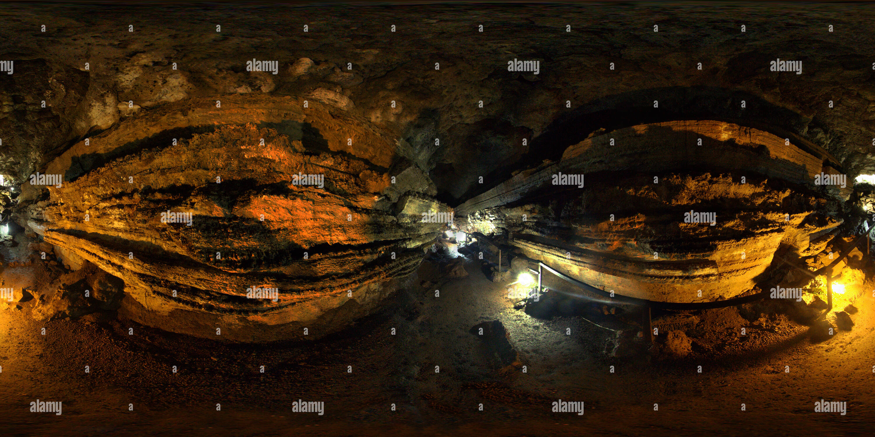 Lava tube galapagos hi-res stock photography and images - Alamy