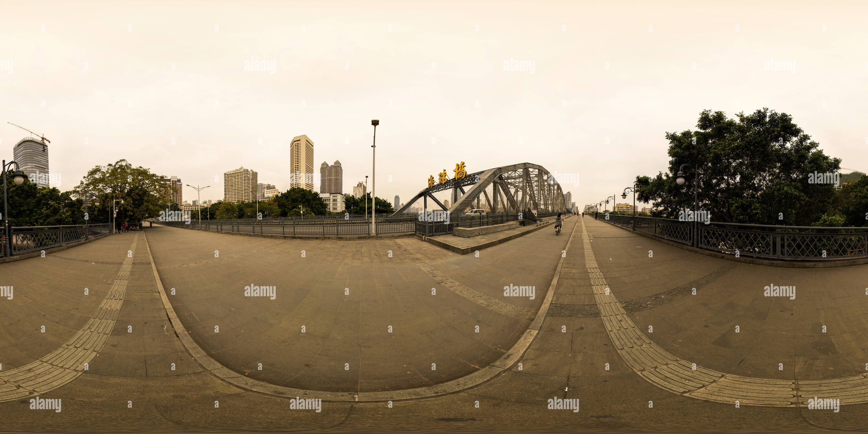 Haizhu bridge hi-res stock photography and images - Alamy