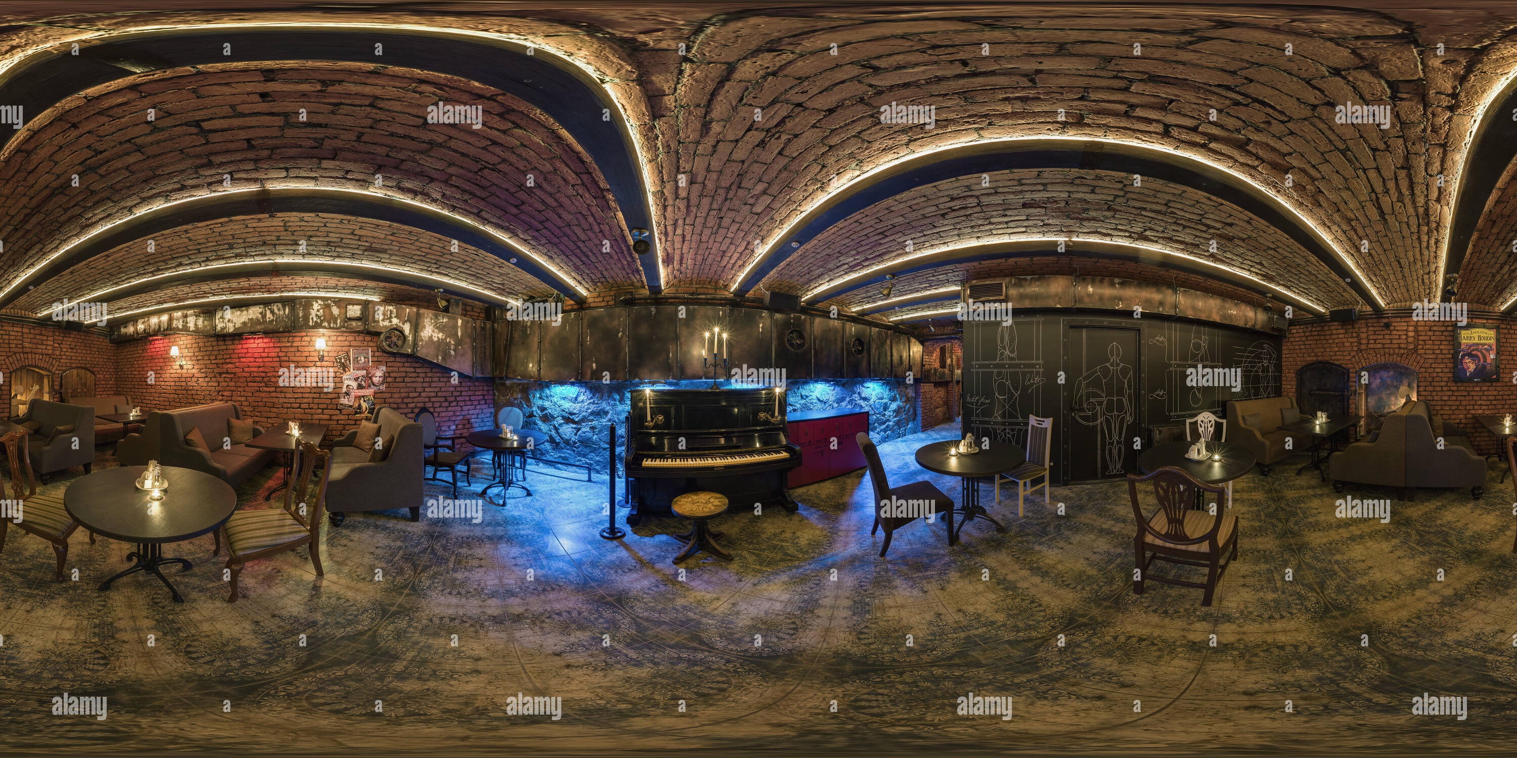 Nightclub 360 hi-res stock photography and images - Alamy