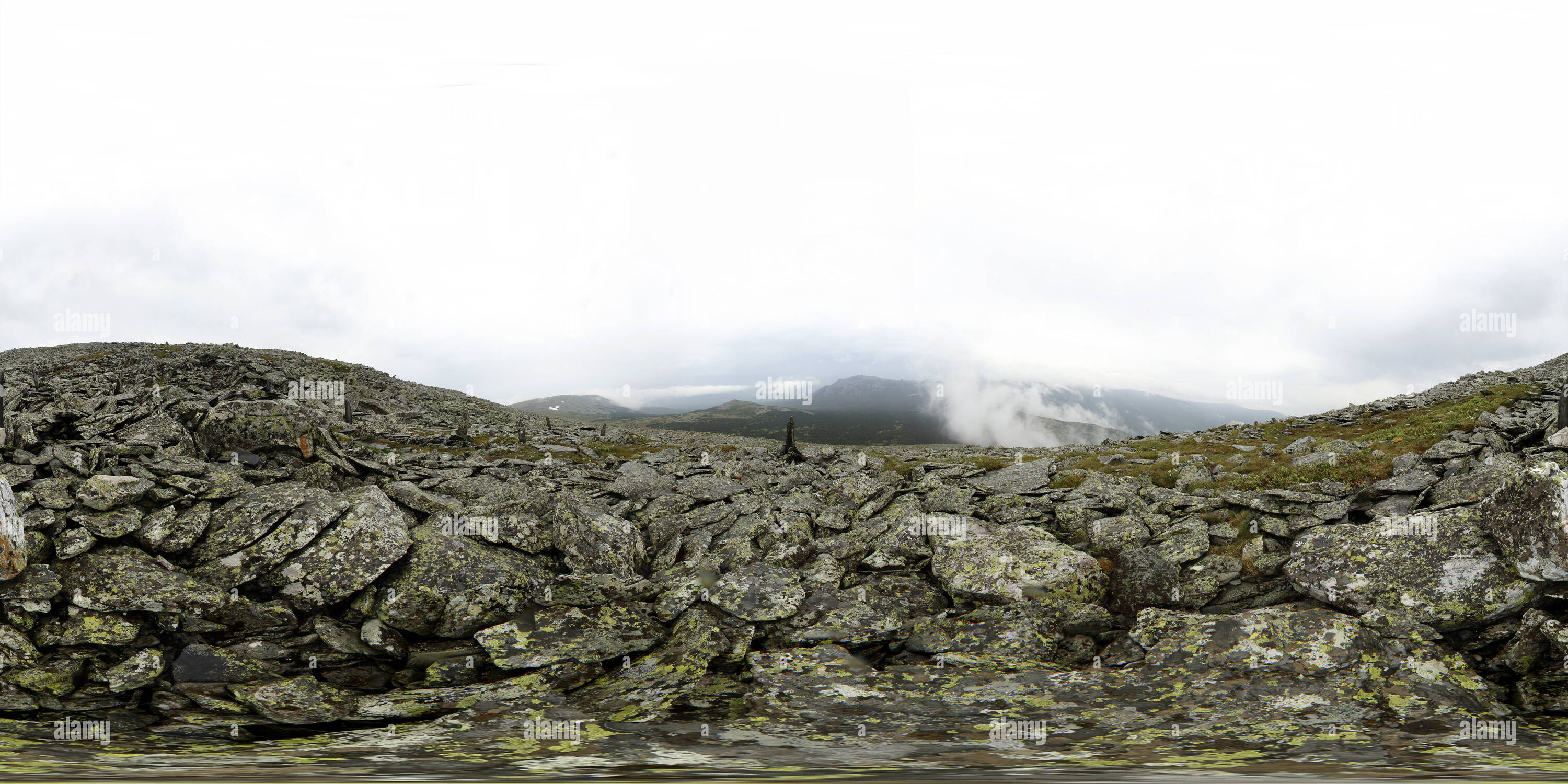 360° view of Pyramids from the stone on the mountain of the large Of ...