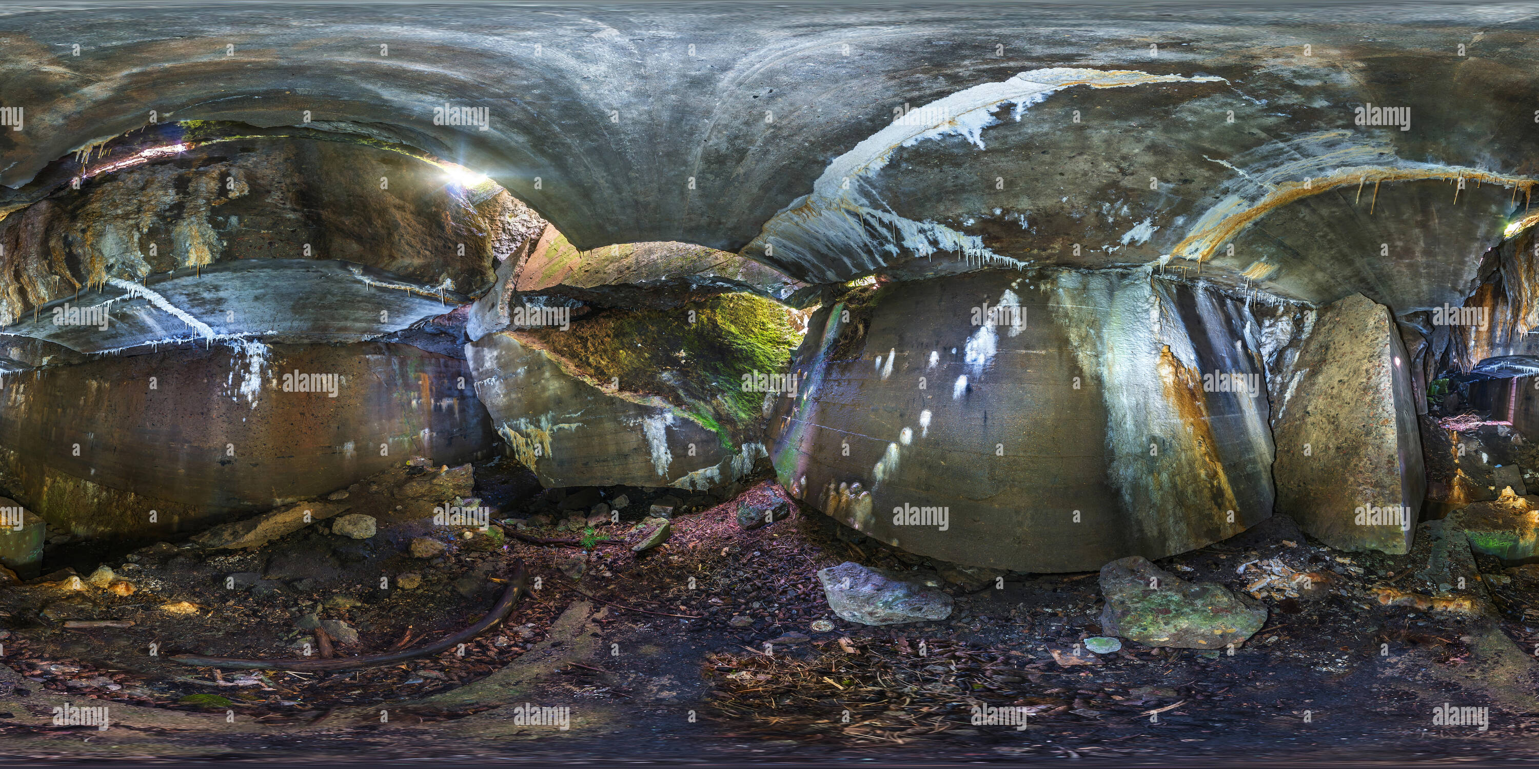 360° view of Full seamless 360 degrees angle view panorama inside of ...