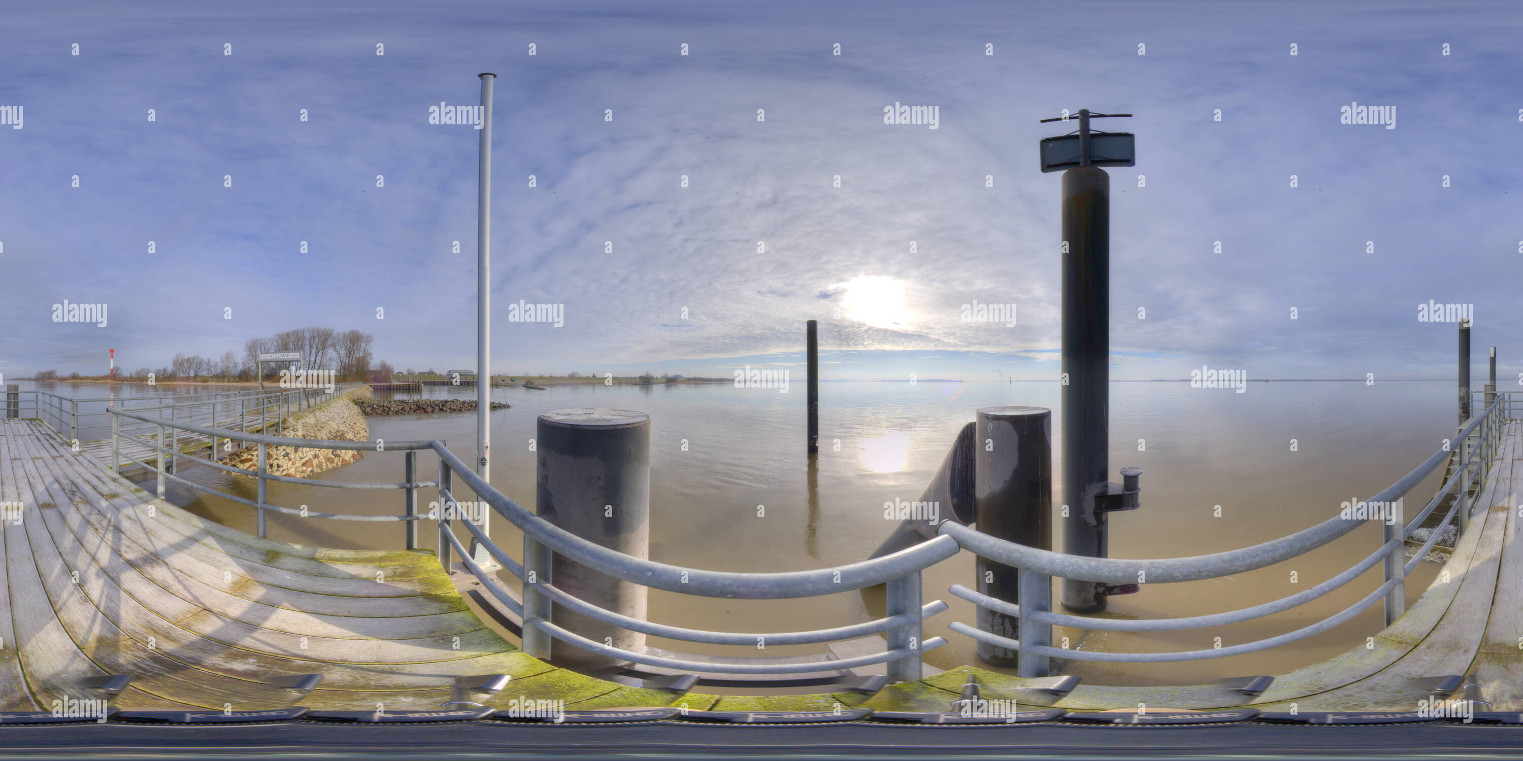 360° view of Old steamer pier in Kollmar, Elbmarschen - Alamy