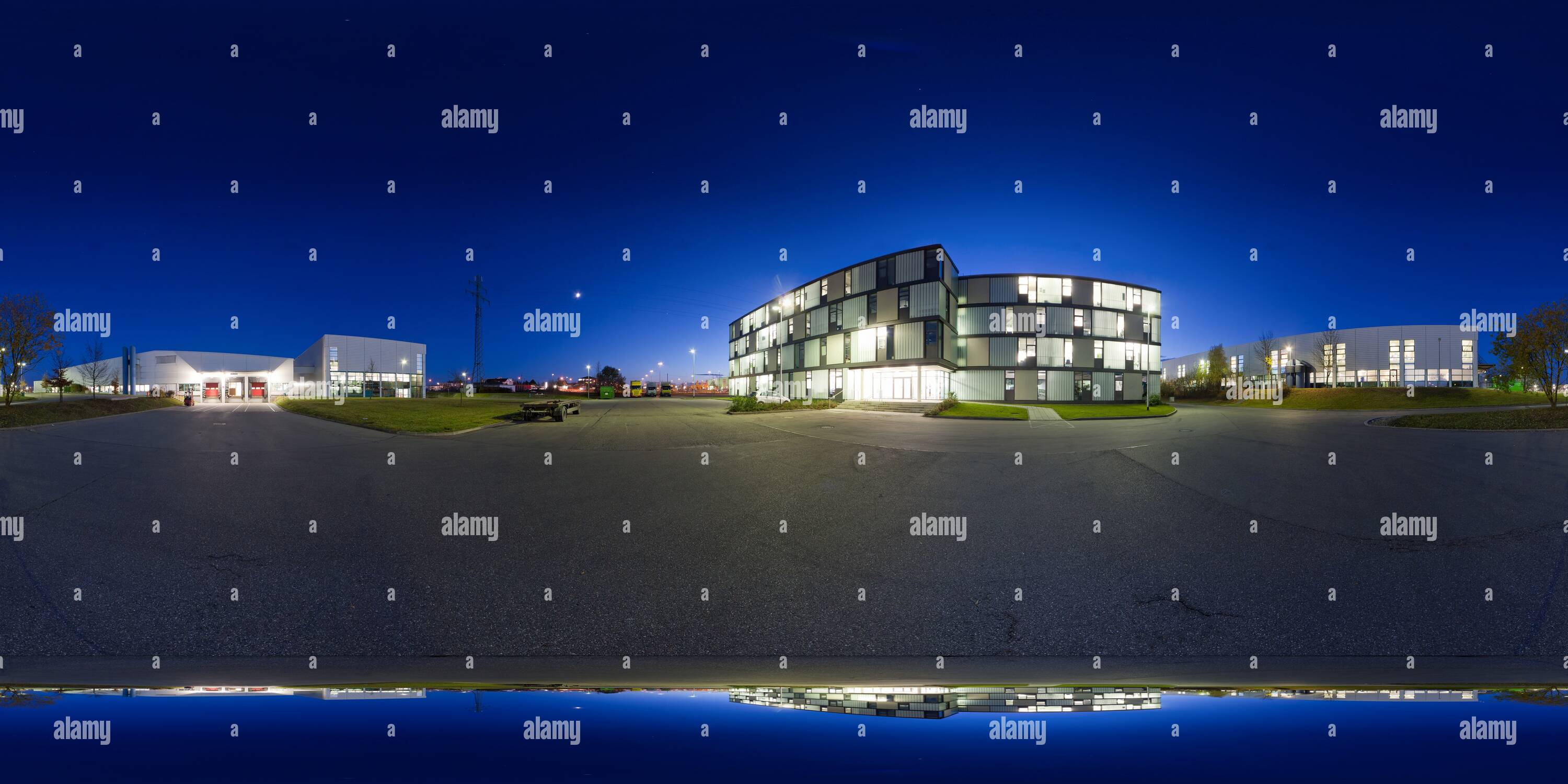 360° view of Augsburg Fujitsu Factory At Night - Alamy