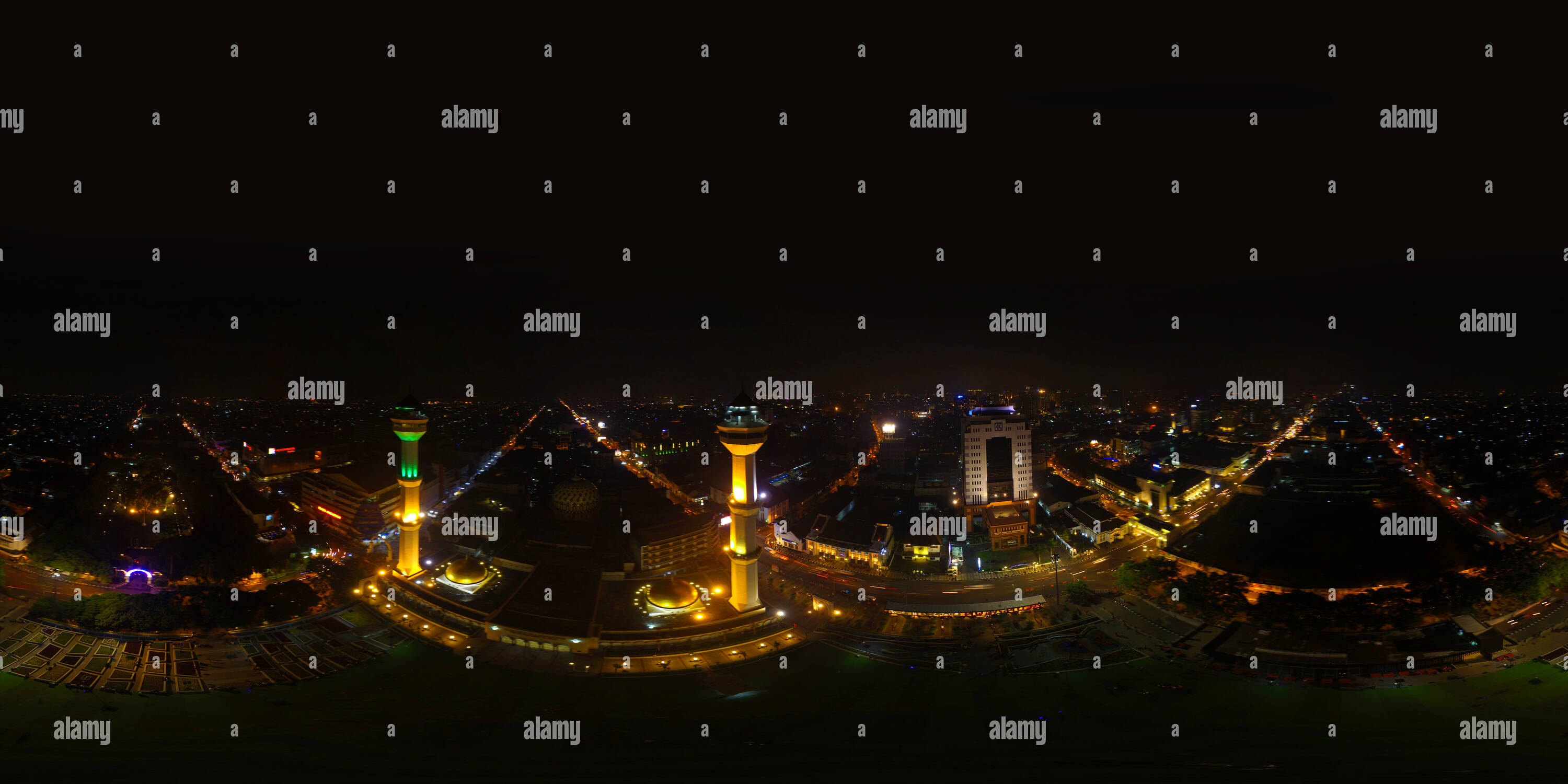 360° view of alun-alun bandung aerial 360' panoamic - Alamy