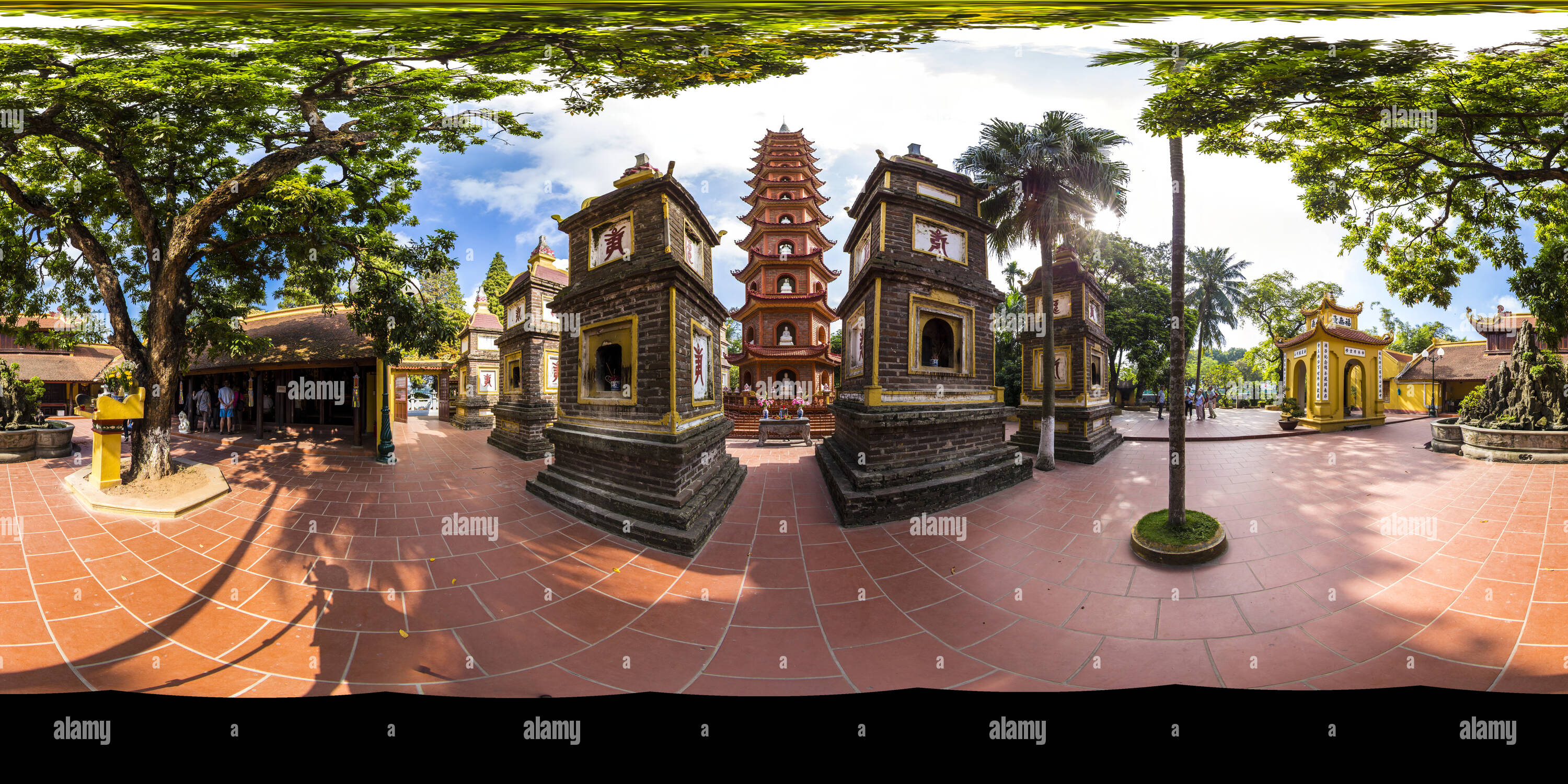 360° view of Temple courtyard in Vietnam - Alamy