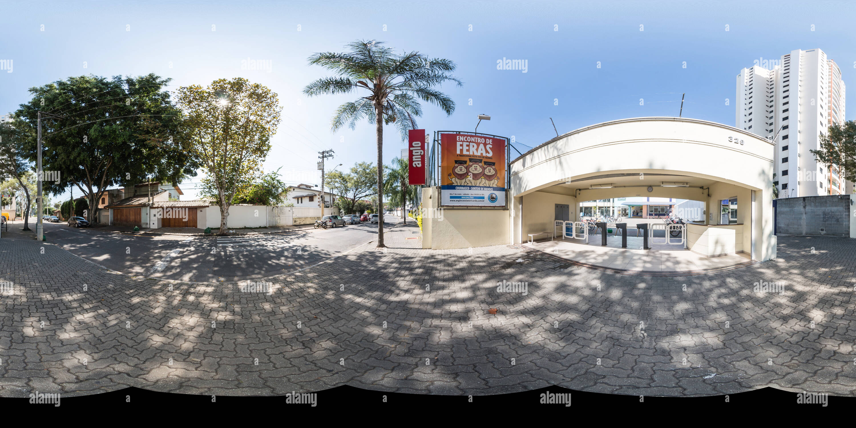 360° view of The College - Anglo Outdoor - Alamy