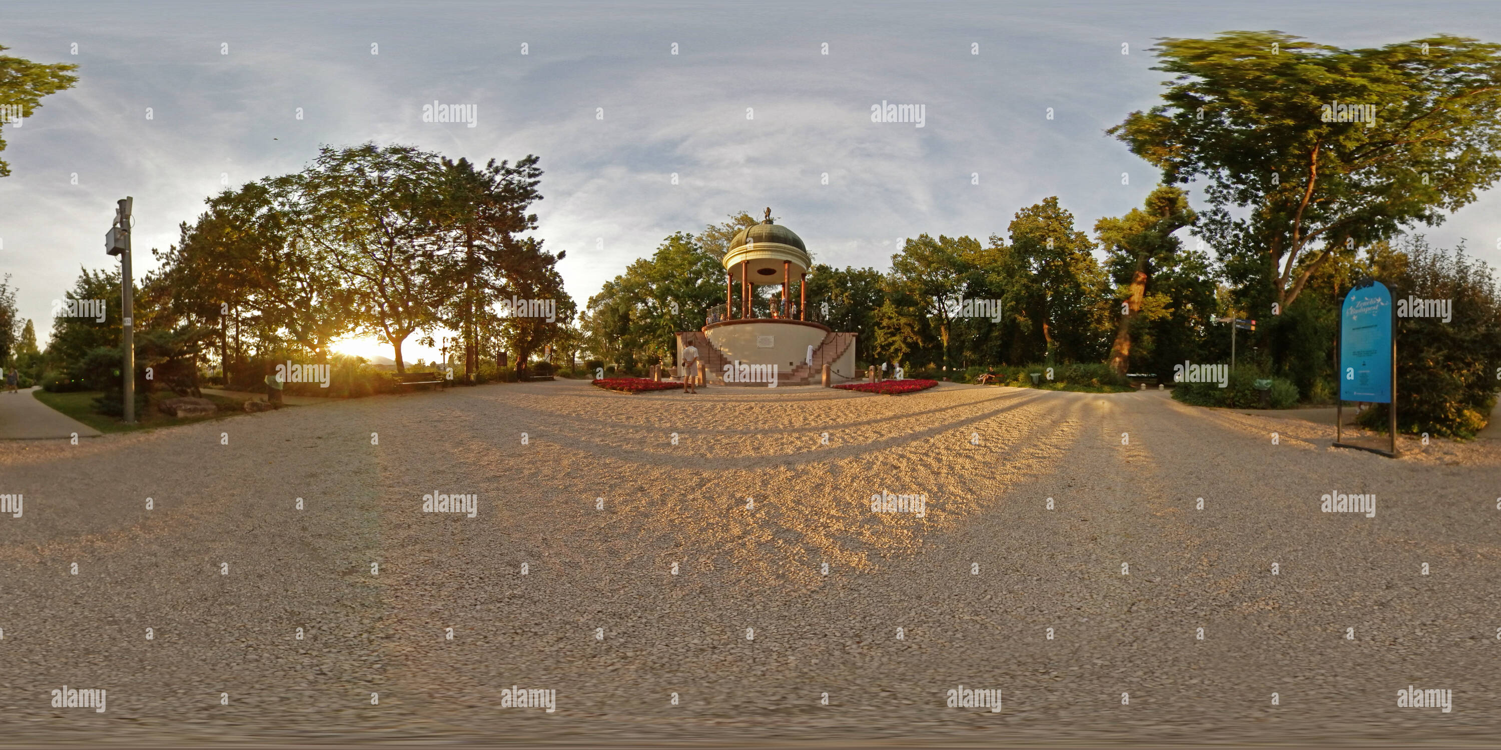 360° view of Budapest - Margaret Island - Hungary - Alamy