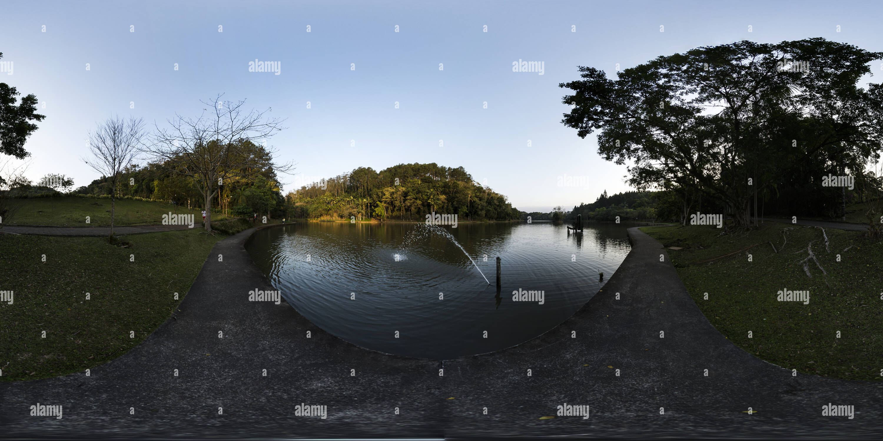 360° view of Lagoon, Parque Malwee, Jaraguá do Sul - Alamy