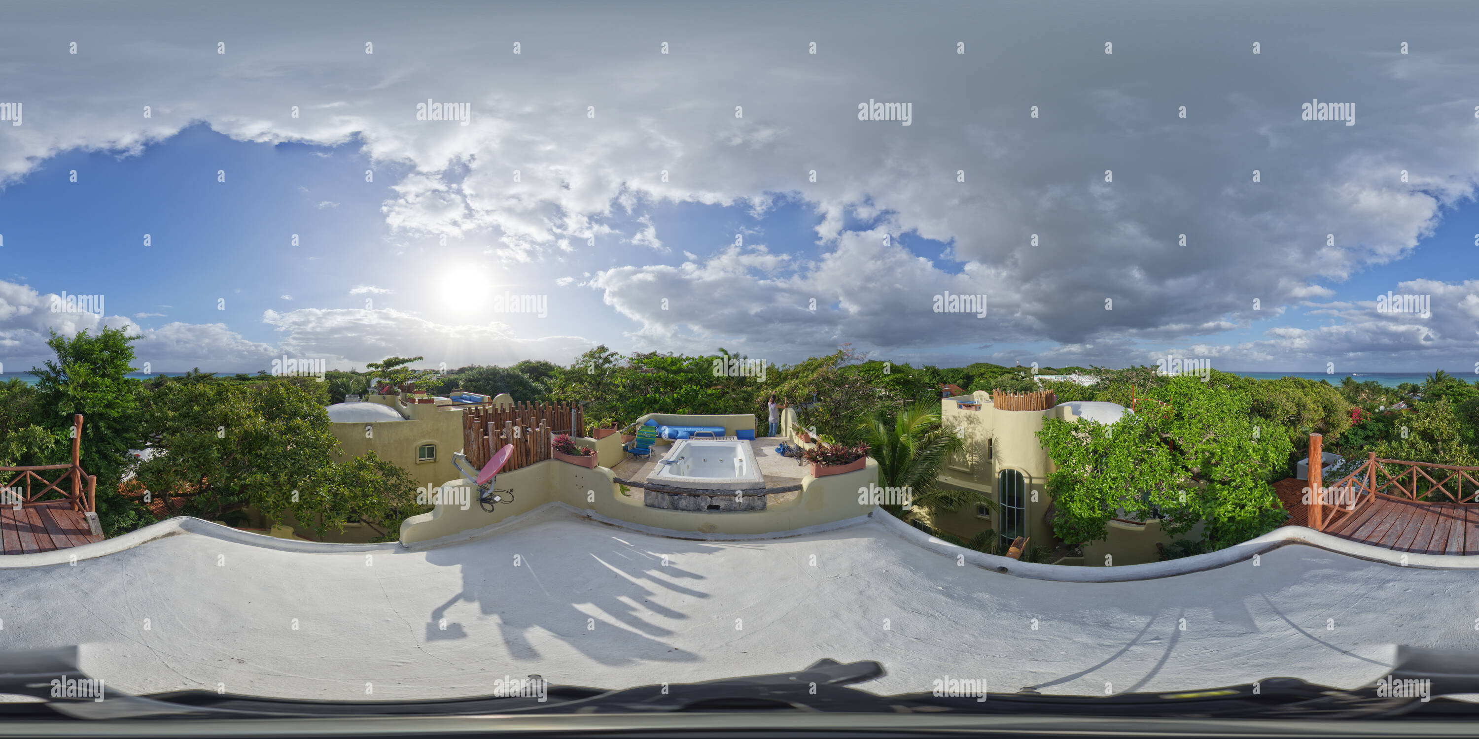 360° view of Rooftop Jacuzzi Playacar - Alamy