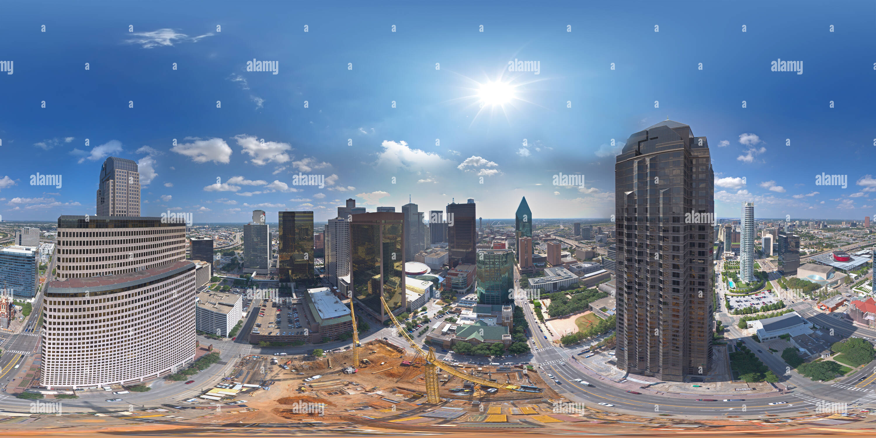 360° view of 2000 Ross Ave 435ft - Alamy