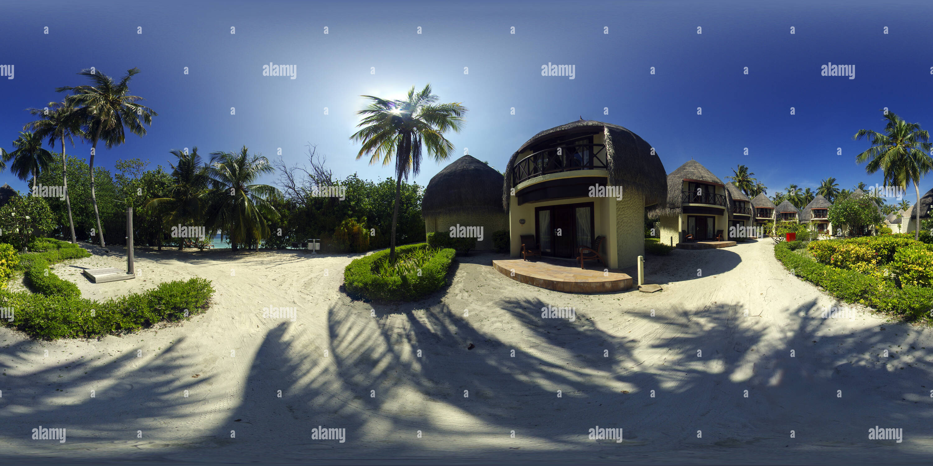 360° view of Bungalows in the sand, Maldives, Bandos - Alamy