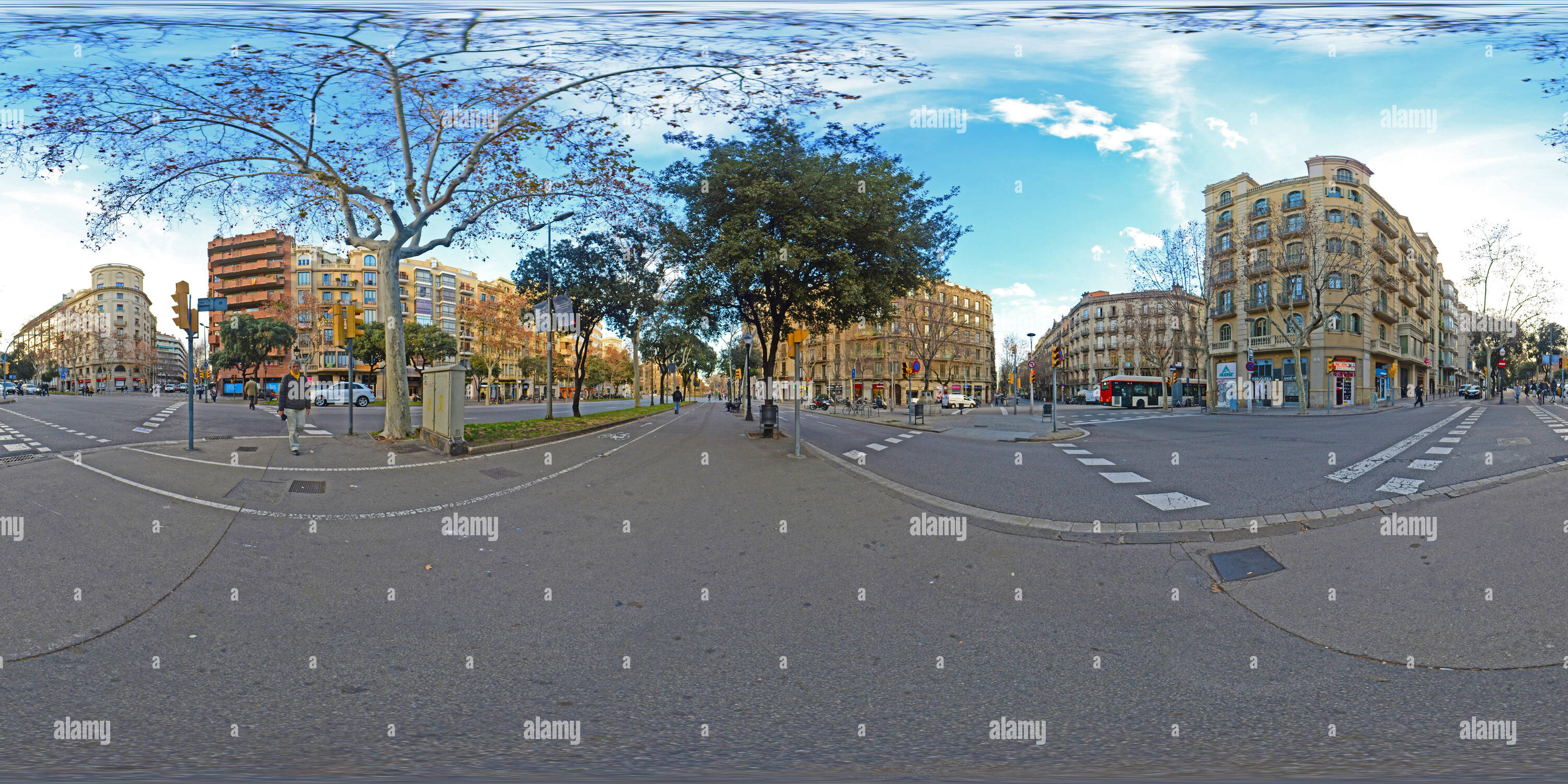 360° view of walking through Barcelona - Alamy