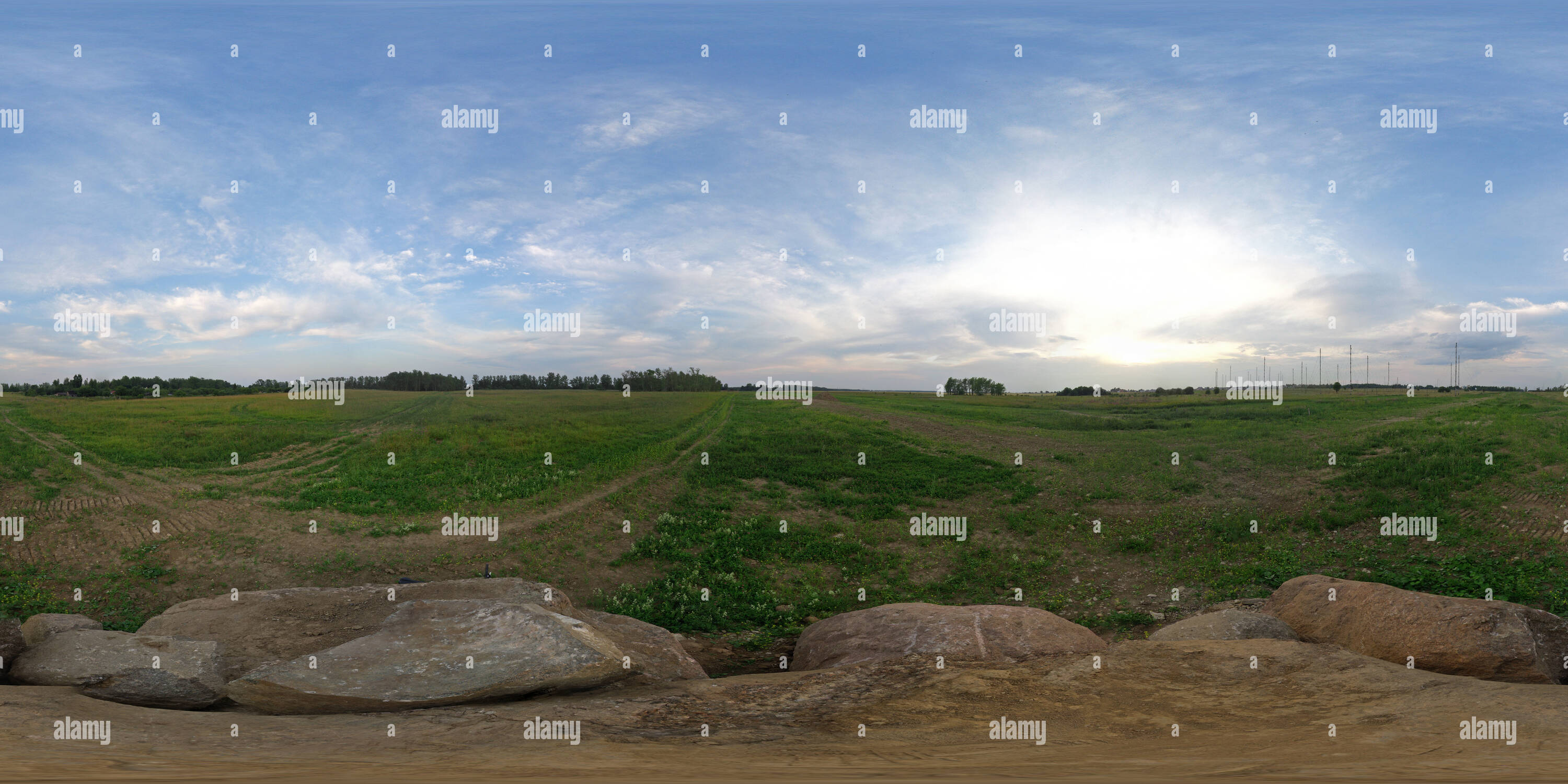 360° view of On the rocks in the field - Alamy
