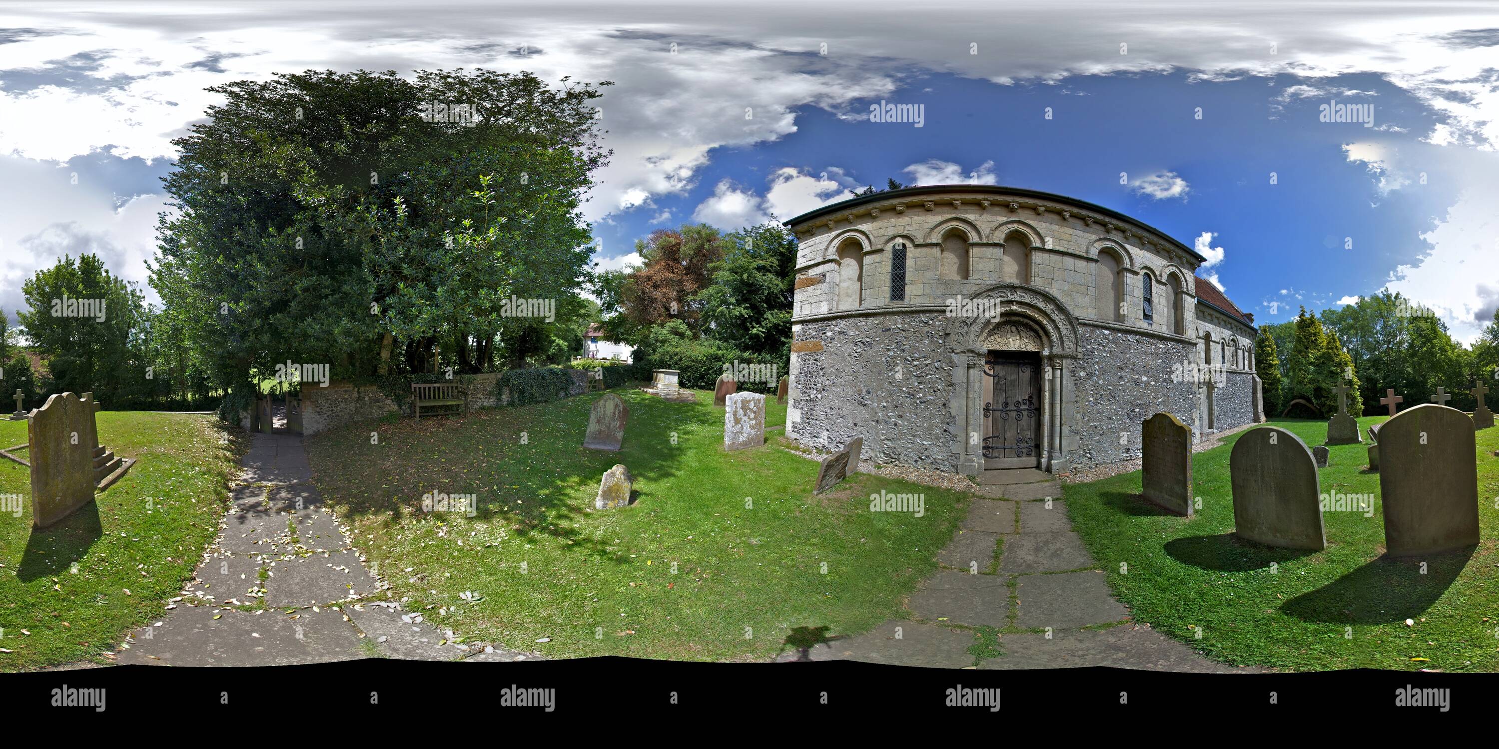 360° view of Church of St. Nicholas, Barfrestone, England - Alamy