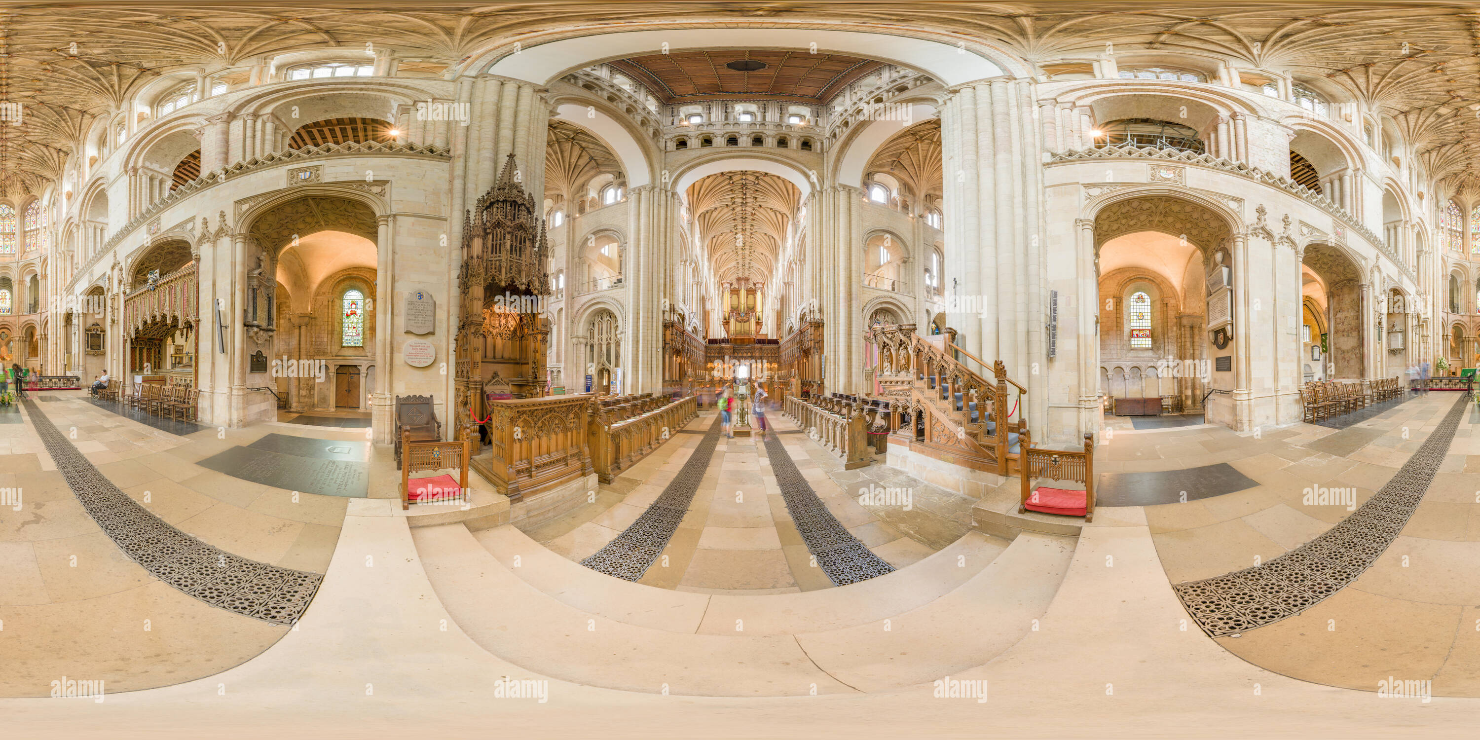 360° view of Choir and sanctuary (chancel) of the Holy and Undivided ...