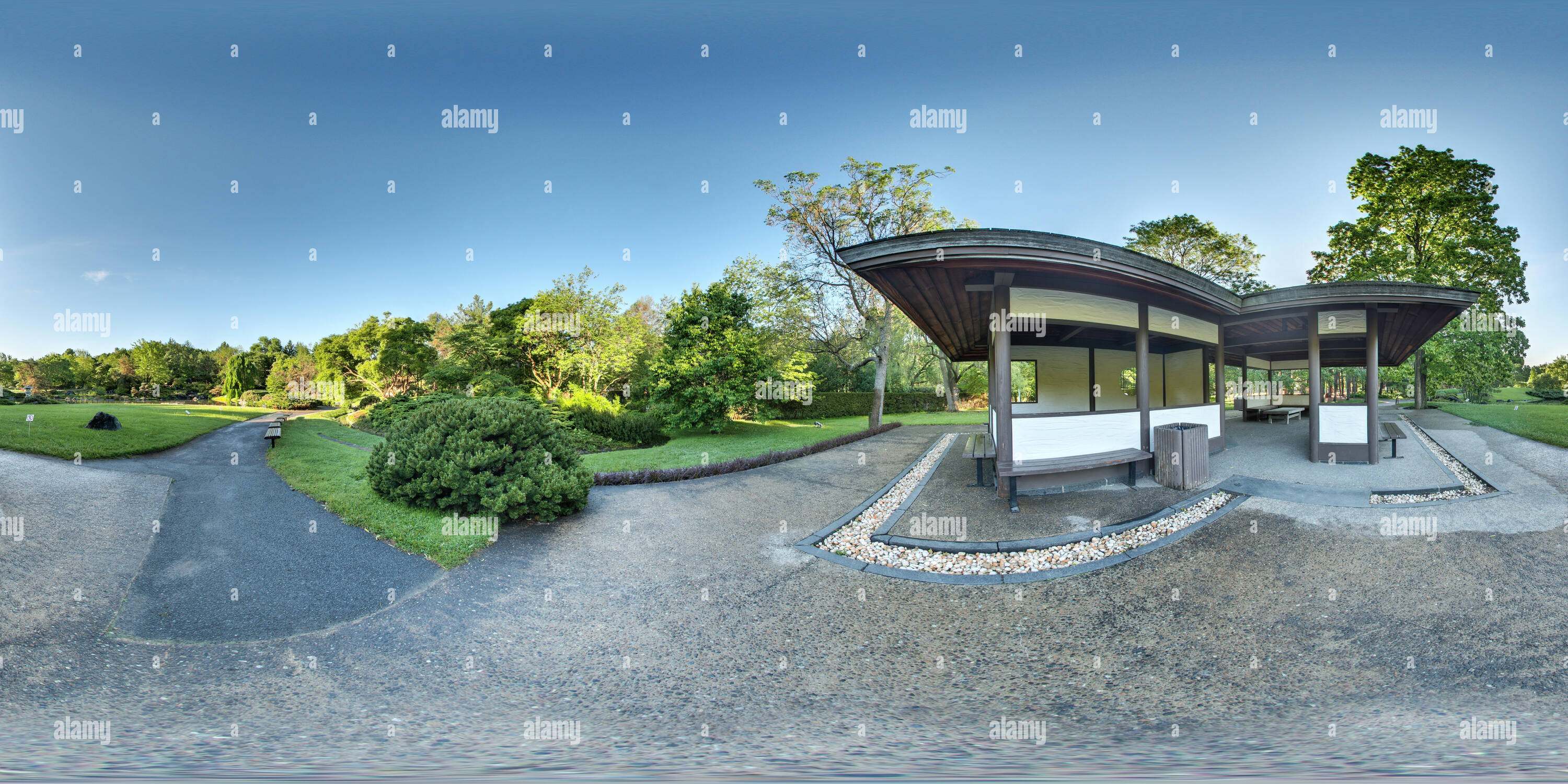 360° view of Japanese garden - Montreal Botanical Garden - Alamy