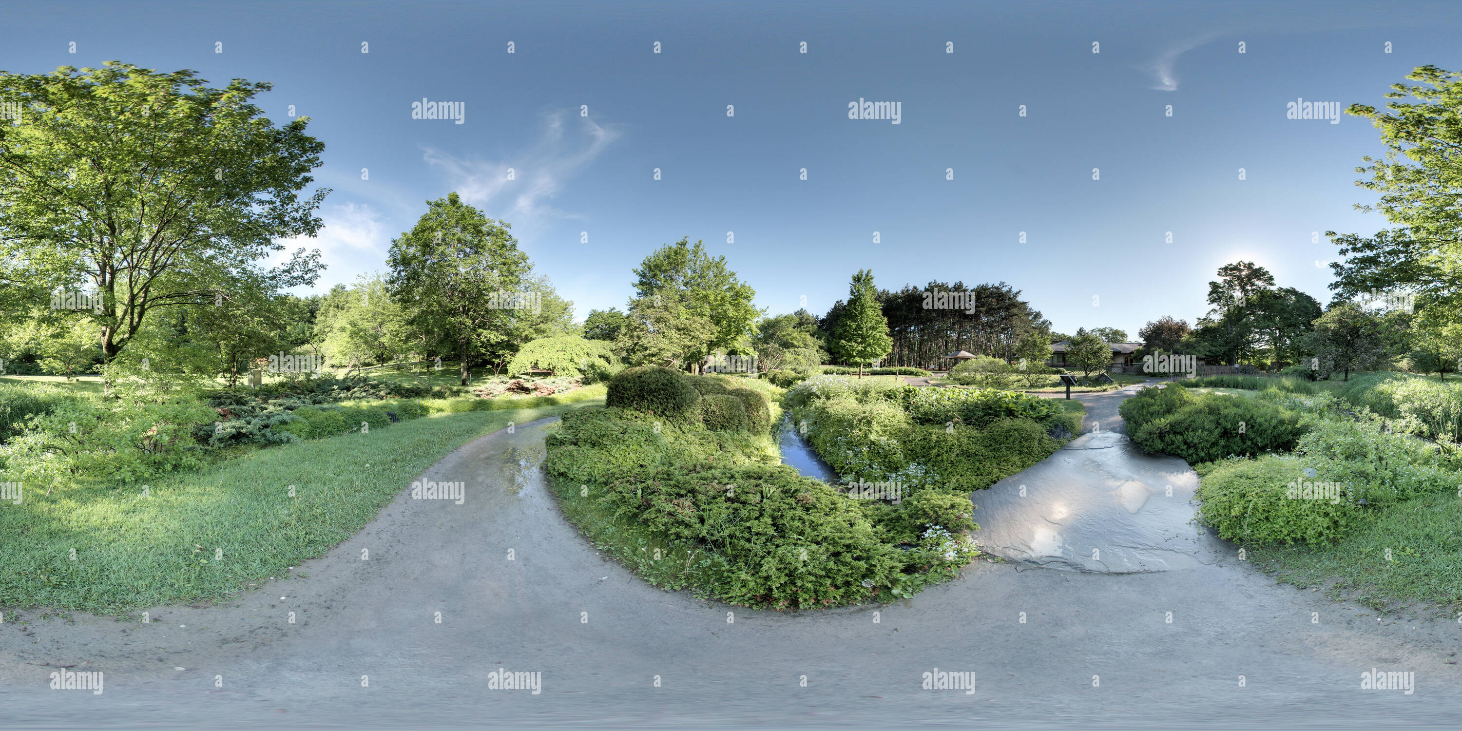 360° view of Japanese garden - Montreal Botanical Garden - Alamy