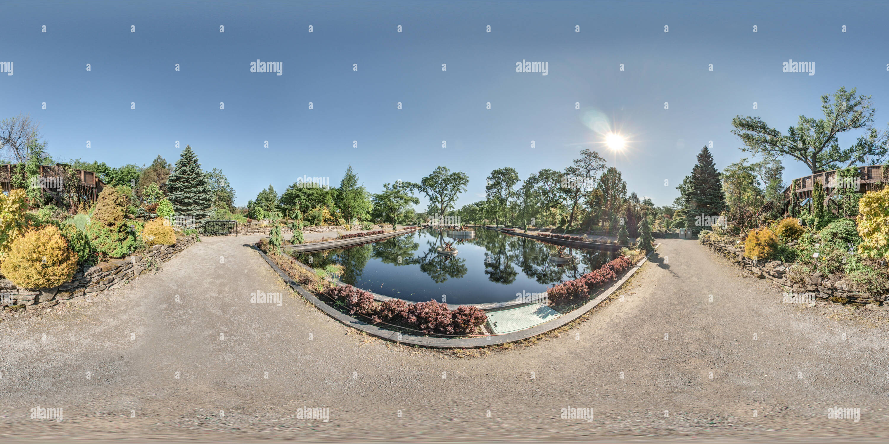 360° view of Shrub Garden - Montreal Botanical Garden - Alamy