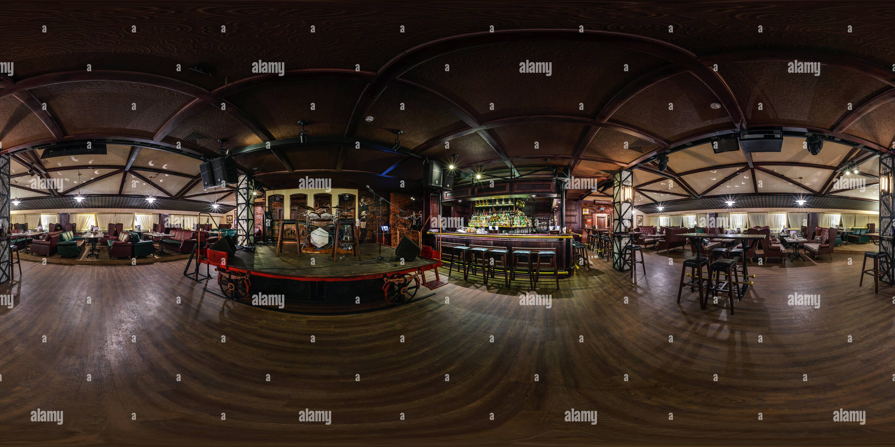 Nightclub 360 hi-res stock photography and images - Alamy