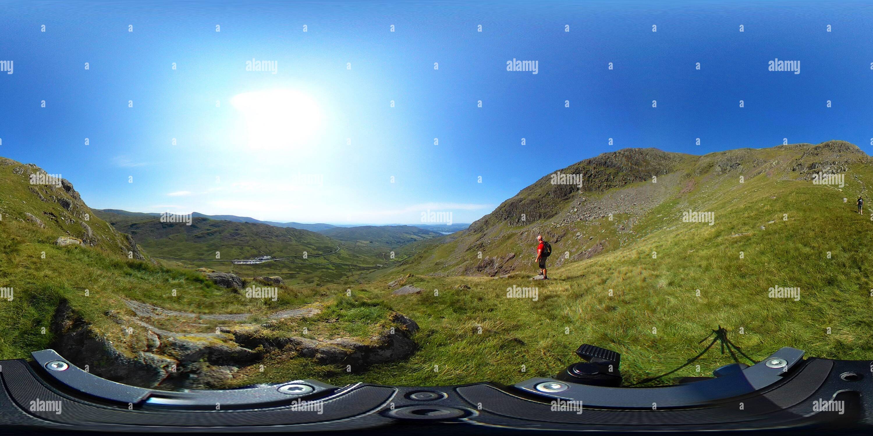 360 °-Ansicht auf Blick auf das Kirkstone Inn von Red Screes Fell ...