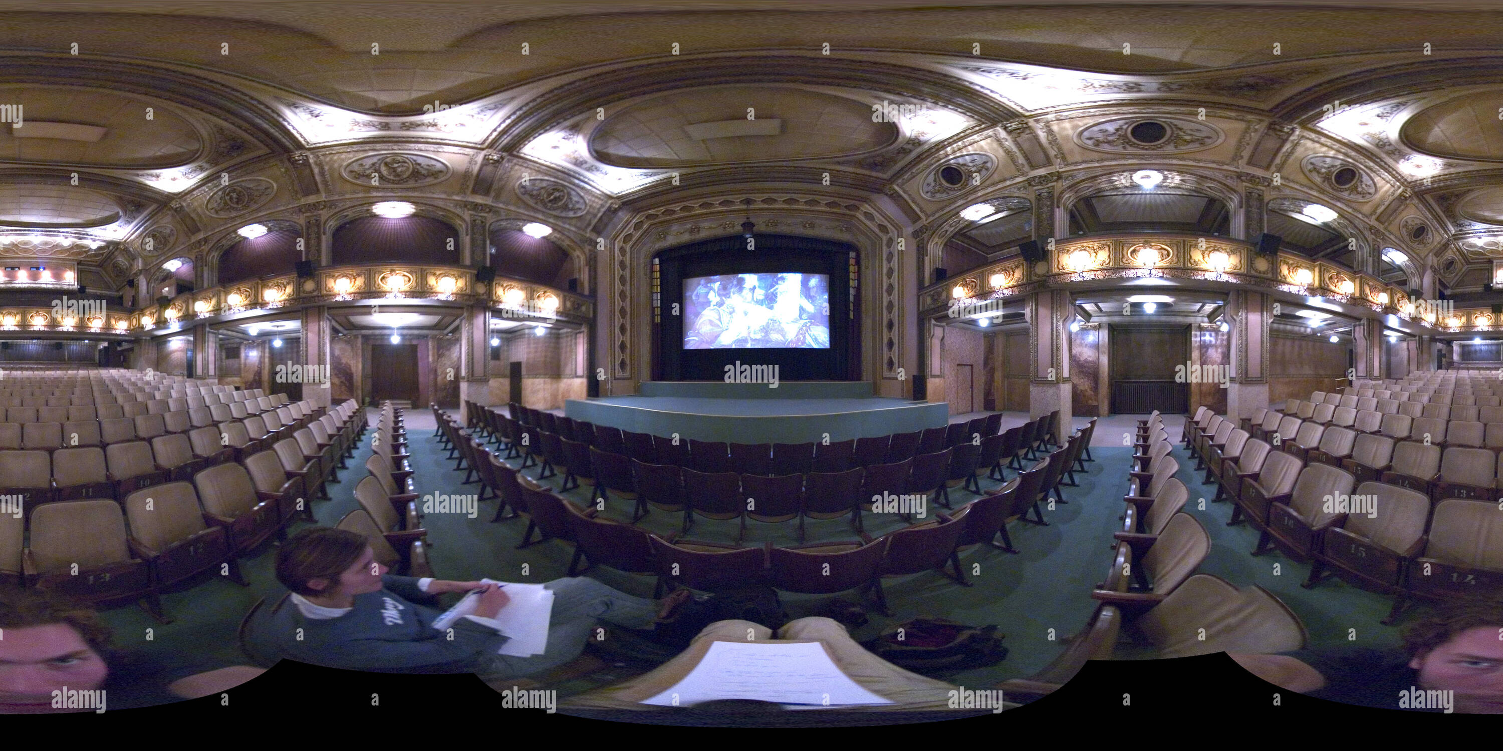 360 °-Ansicht auf Lucerna Kavarna, Kino, Shopping Passage - Alamy