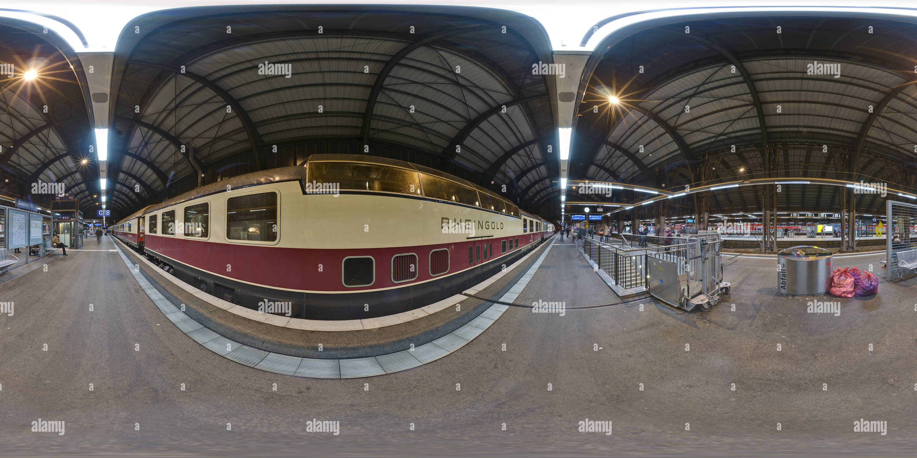 Rheingold train -Fotos und -Bildmaterial in hoher Auflösung – Alamy