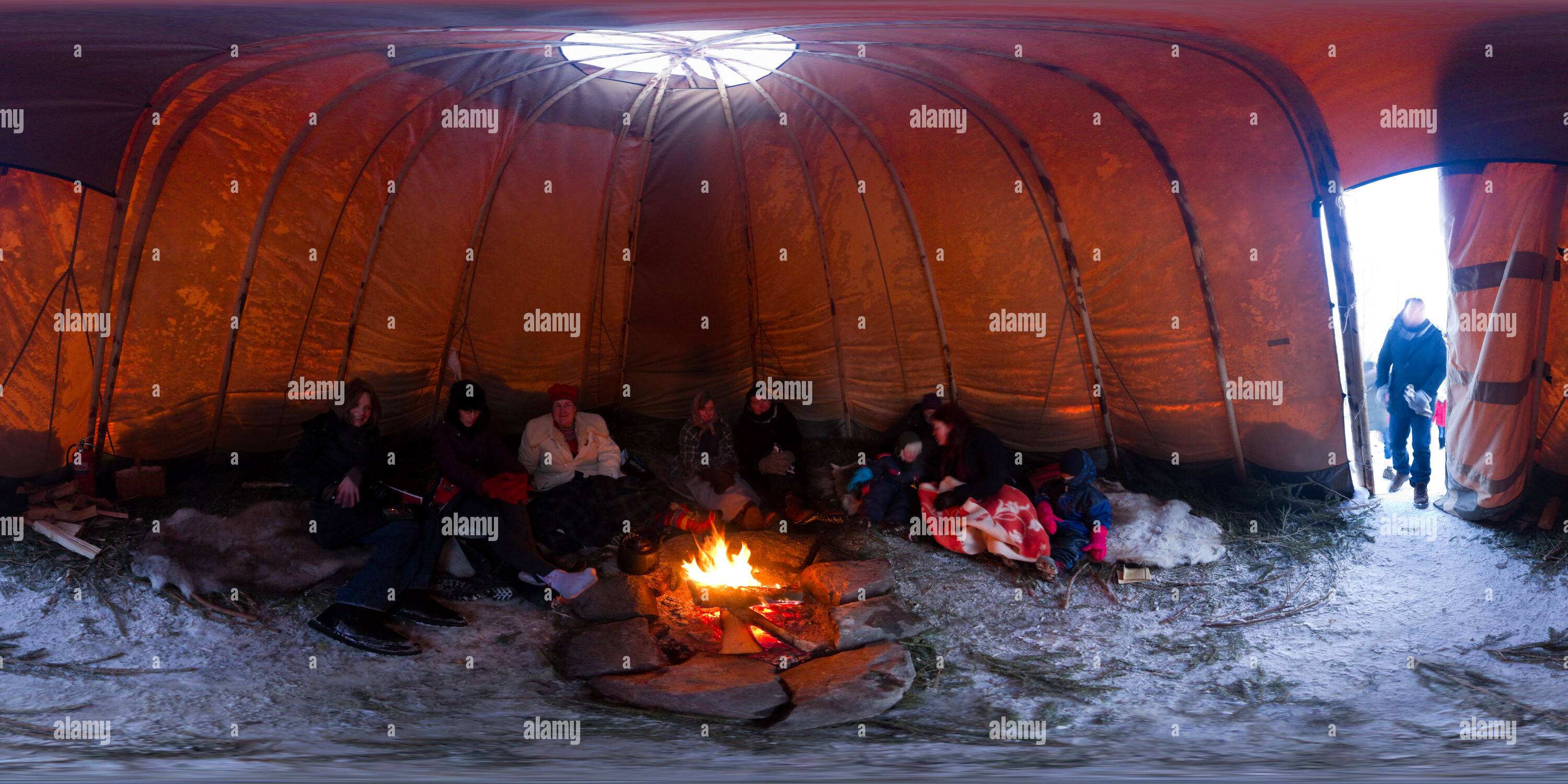 Lavvu tradizionale -Fotos und -Bildmaterial in hoher Auflösung – Alamy