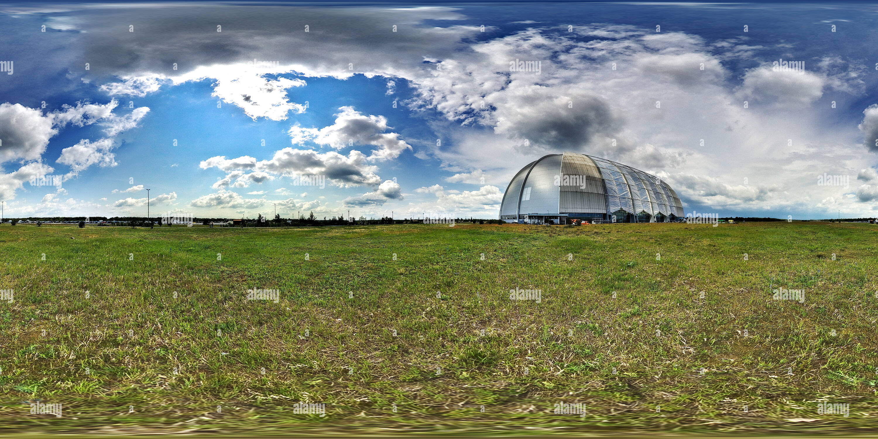 Cargolifter Hangar Stockfotos und -bilder Kaufen - Alamy