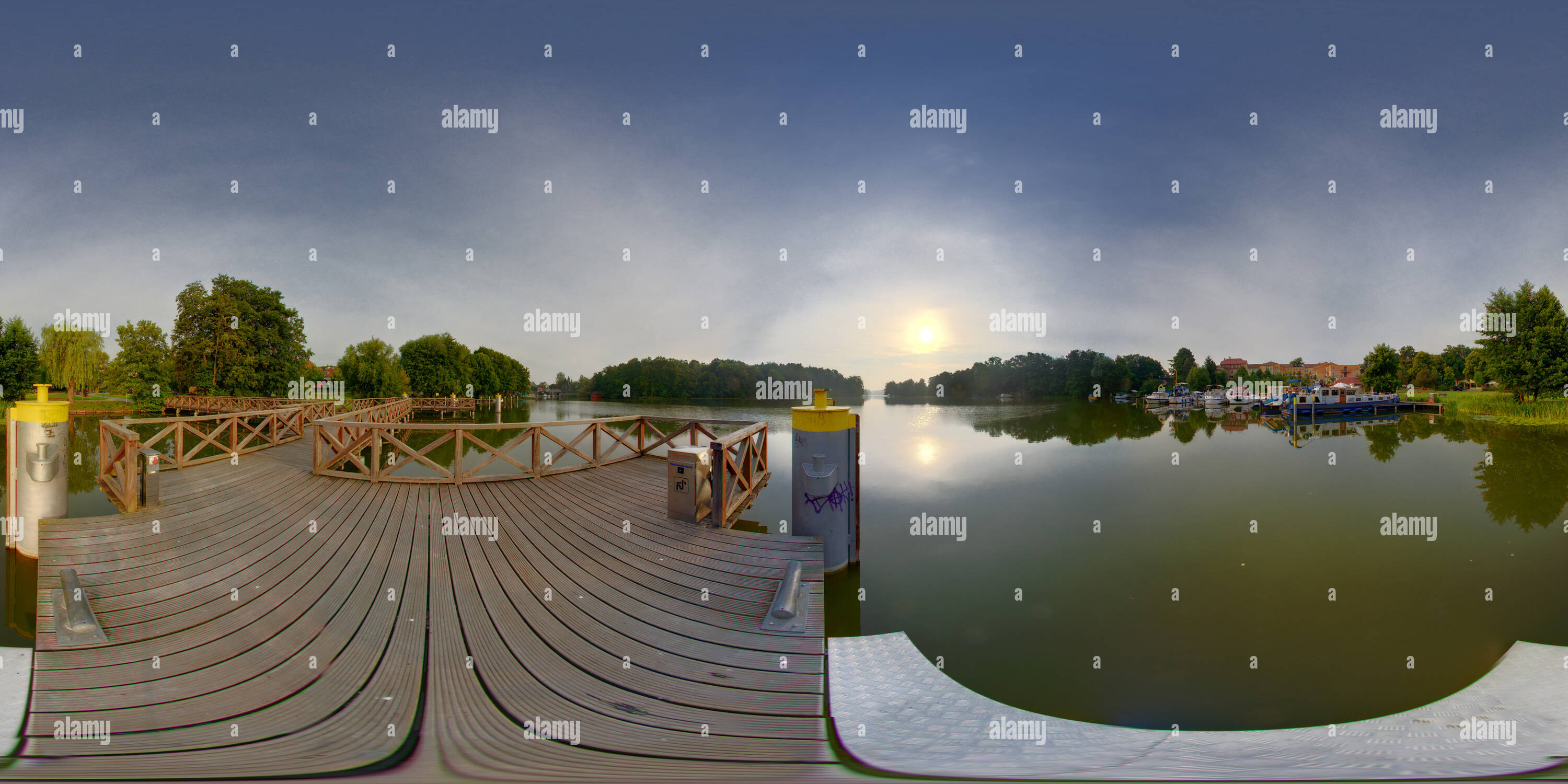 Lago templin -Fotos und -Bildmaterial in hoher Auflösung – Alamy