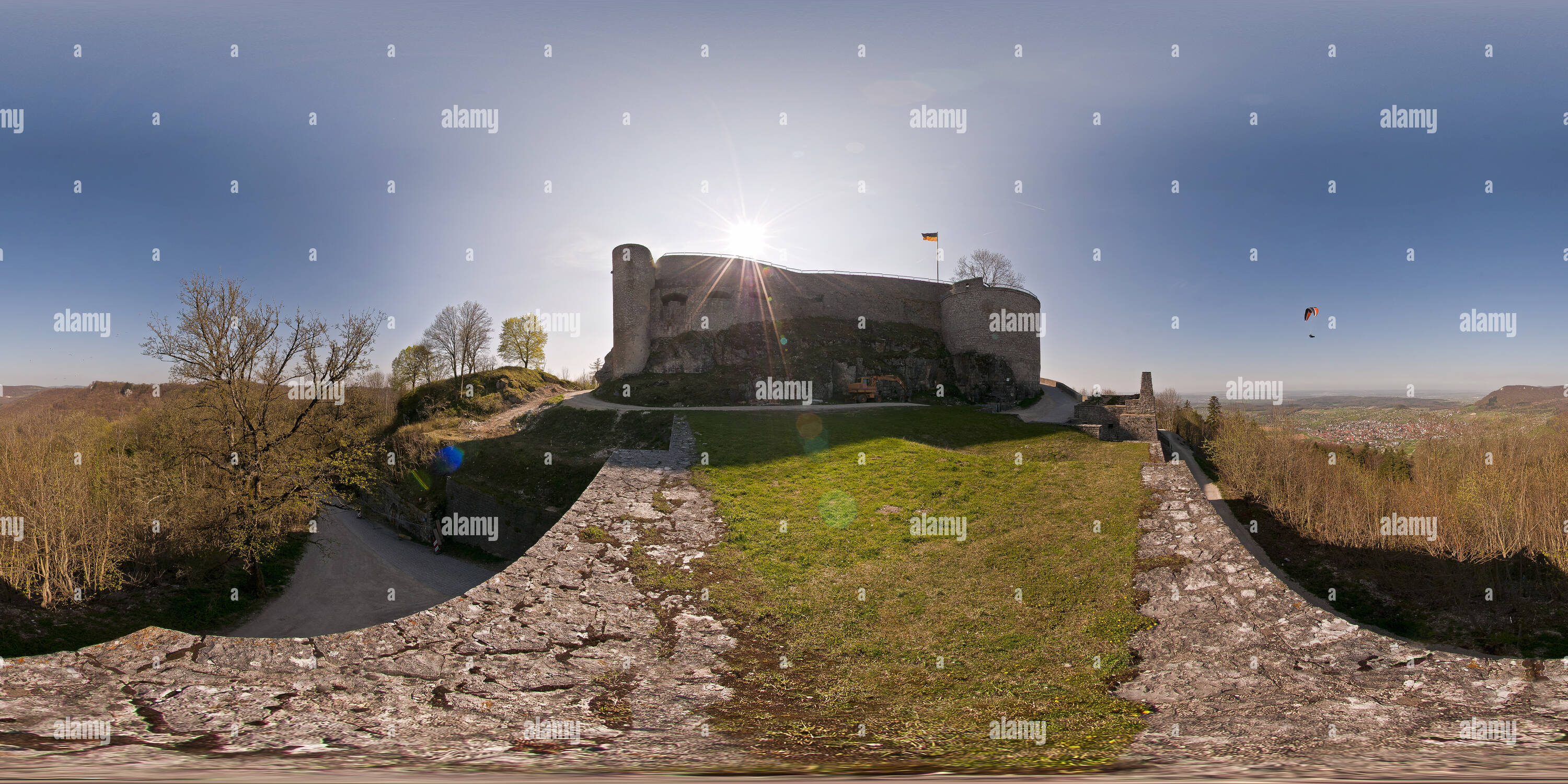 360 °-Ansicht auf Burg Hohen Neuffen''-Gateway - Alamy