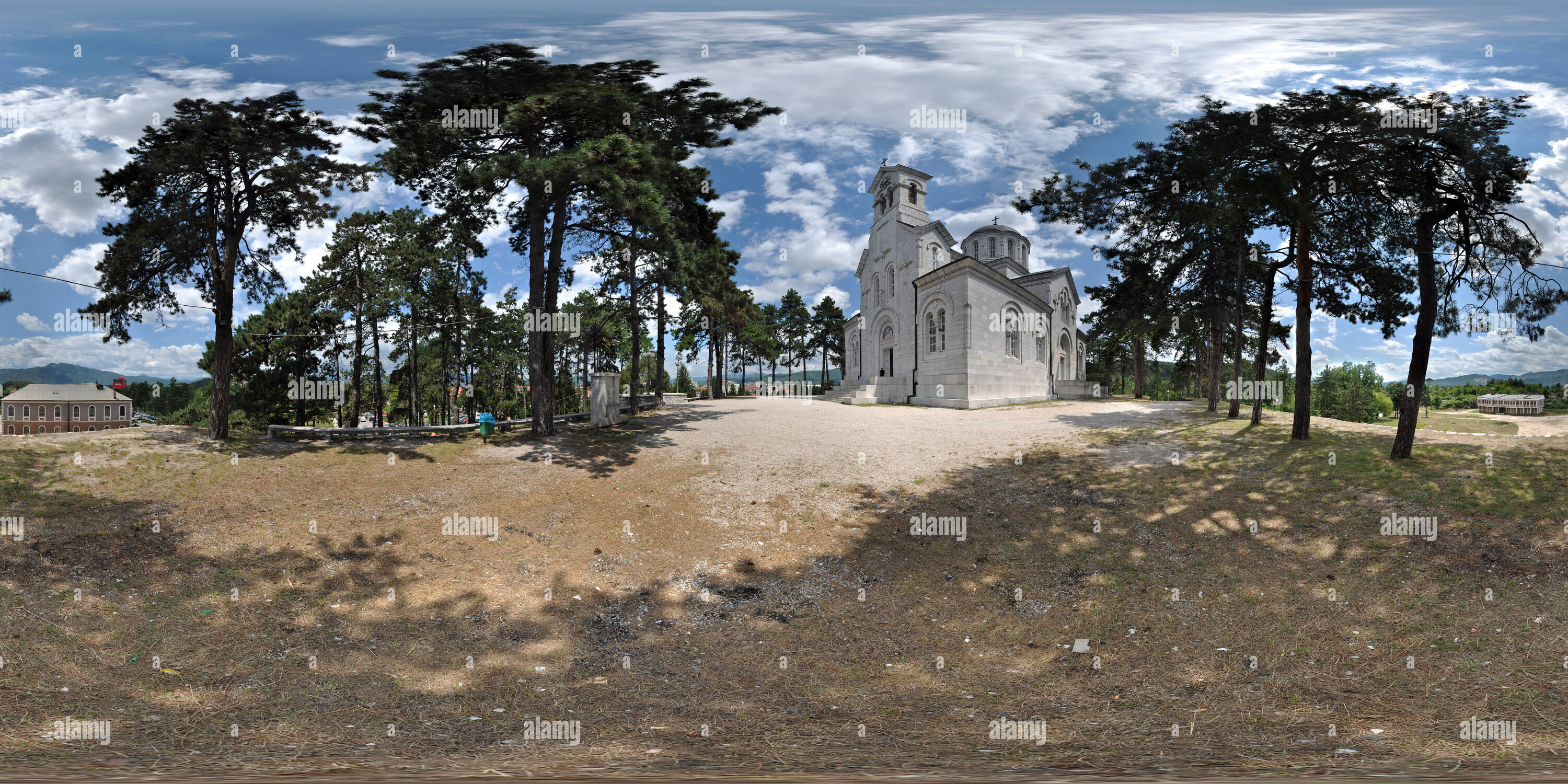 360 °-Ansicht auf Saborna Crkva in Niksic - Alamy