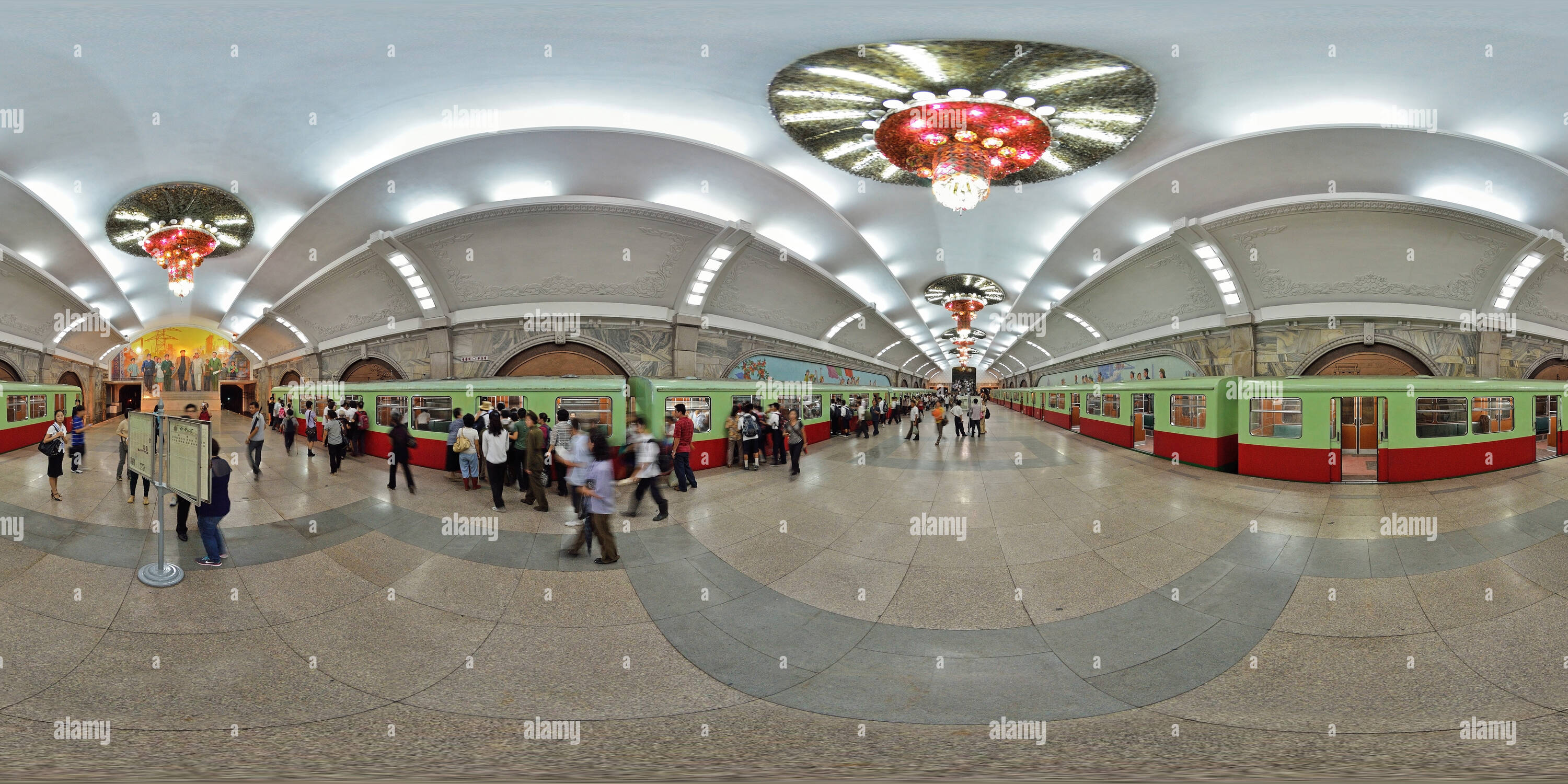 U bahnhof puhung -Fotos und -Bildmaterial in hoher Auflösung – Alamy