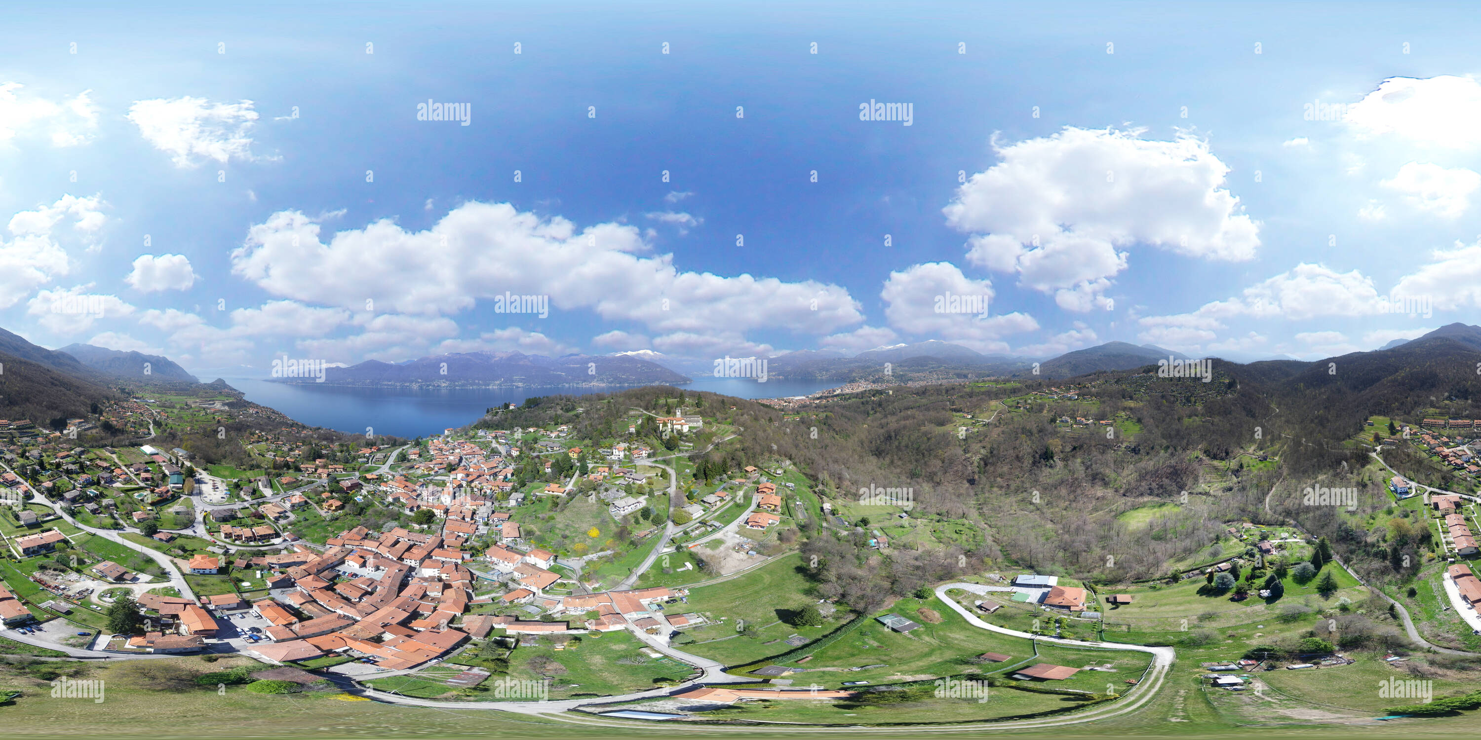 Brezzo di bedero -Fotos und -Bildmaterial in hoher Auflösung – Alamy