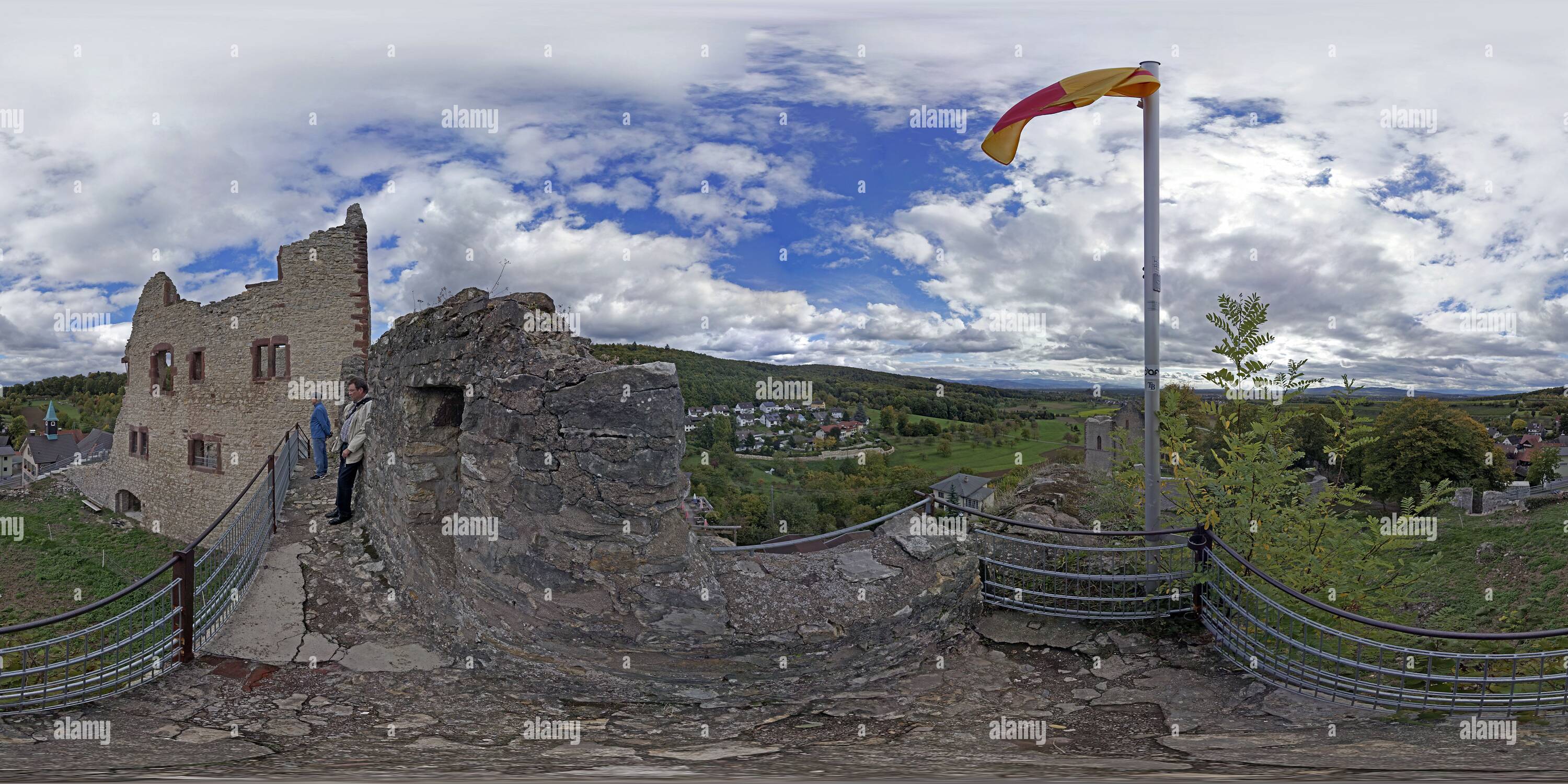 Burg landeck -Fotos und -Bildmaterial in hoher Auflösung – Alamy