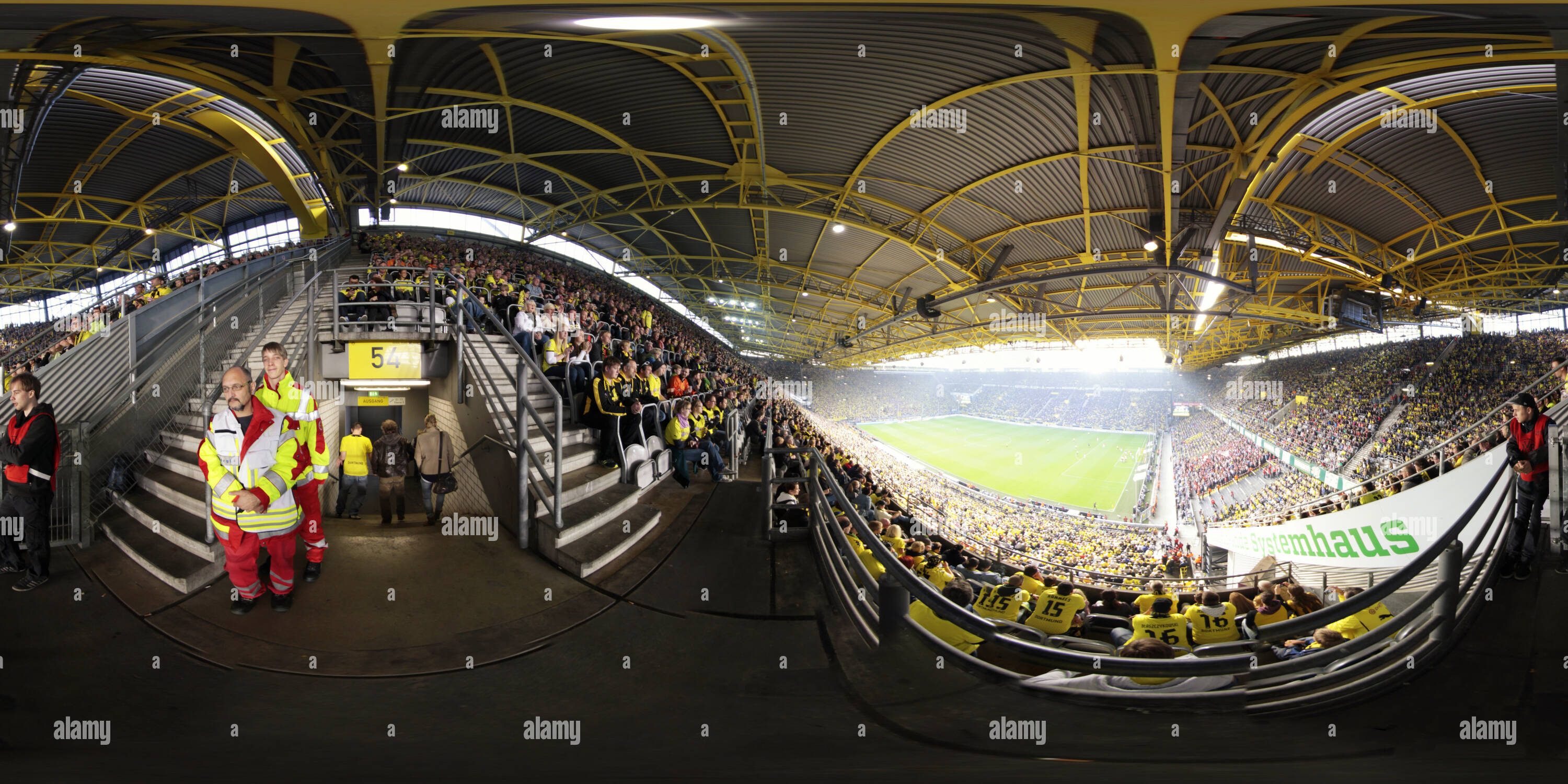 360 °-Ansicht auf Der Dortmunder Stadion - Alamy