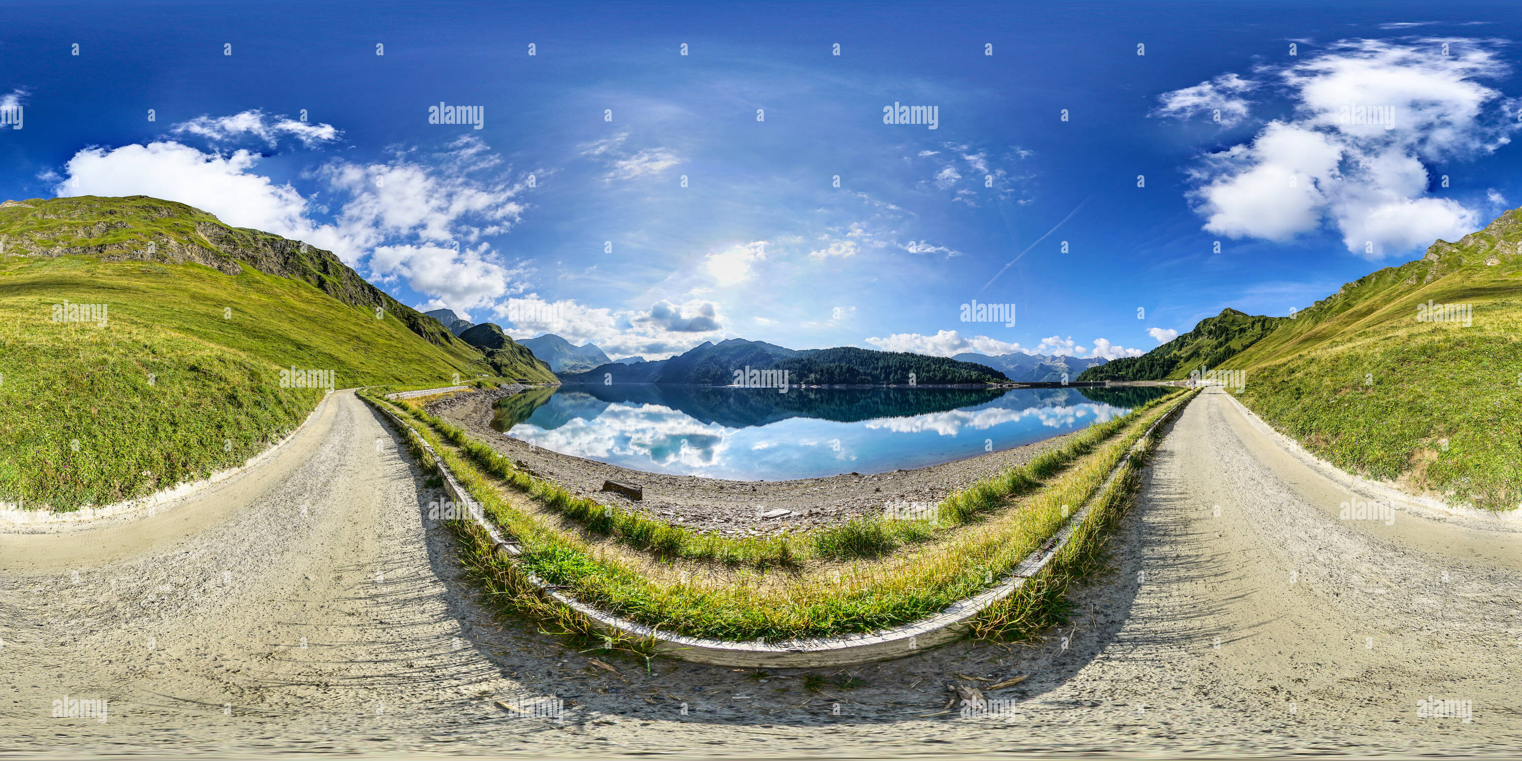 360 °-Ansicht auf Capanna Cadlimo CAS-Lago Ritom - Alamy