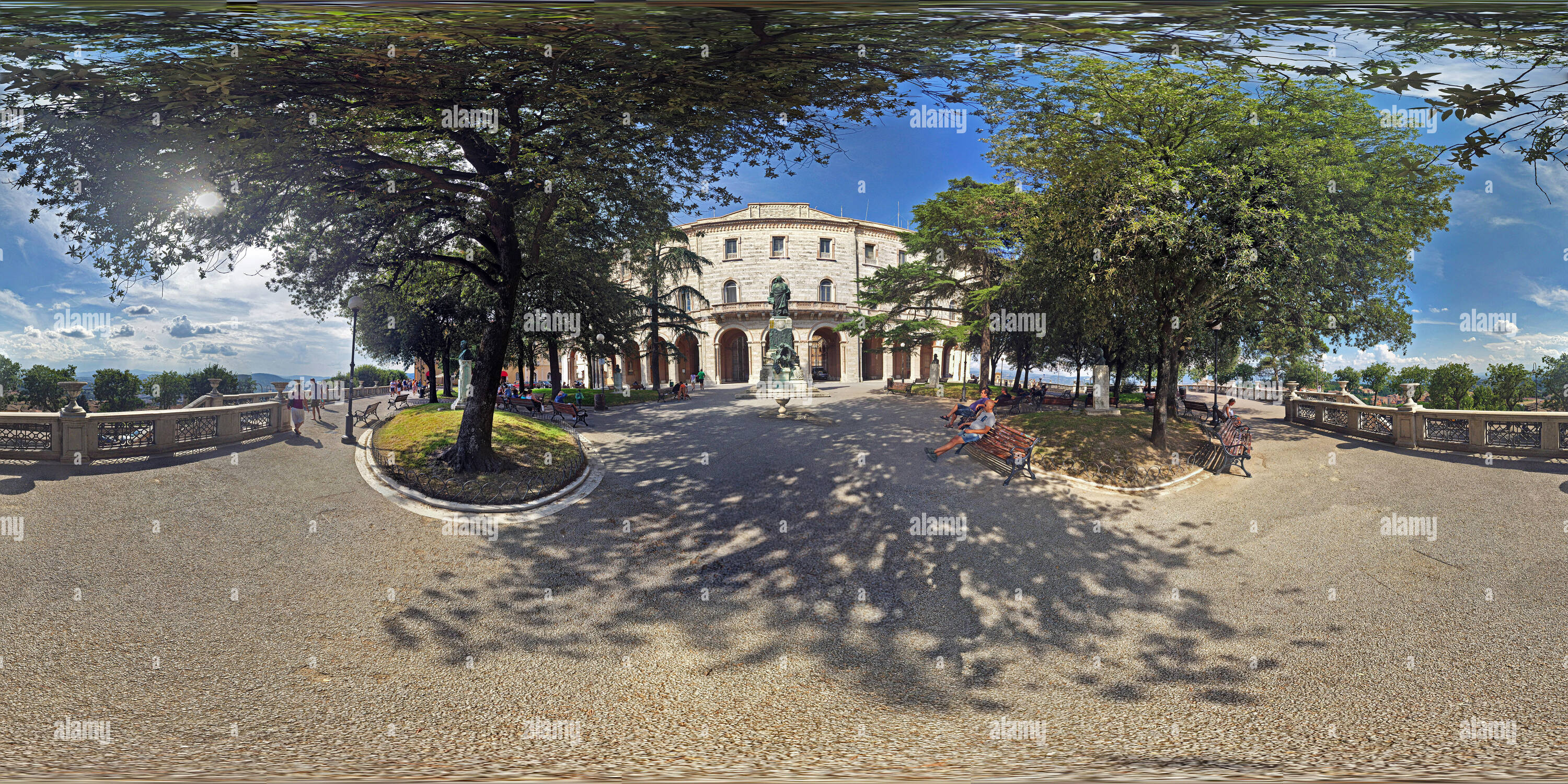 Giardini carducci -Fotos und -Bildmaterial in hoher Auflösung – Alamy