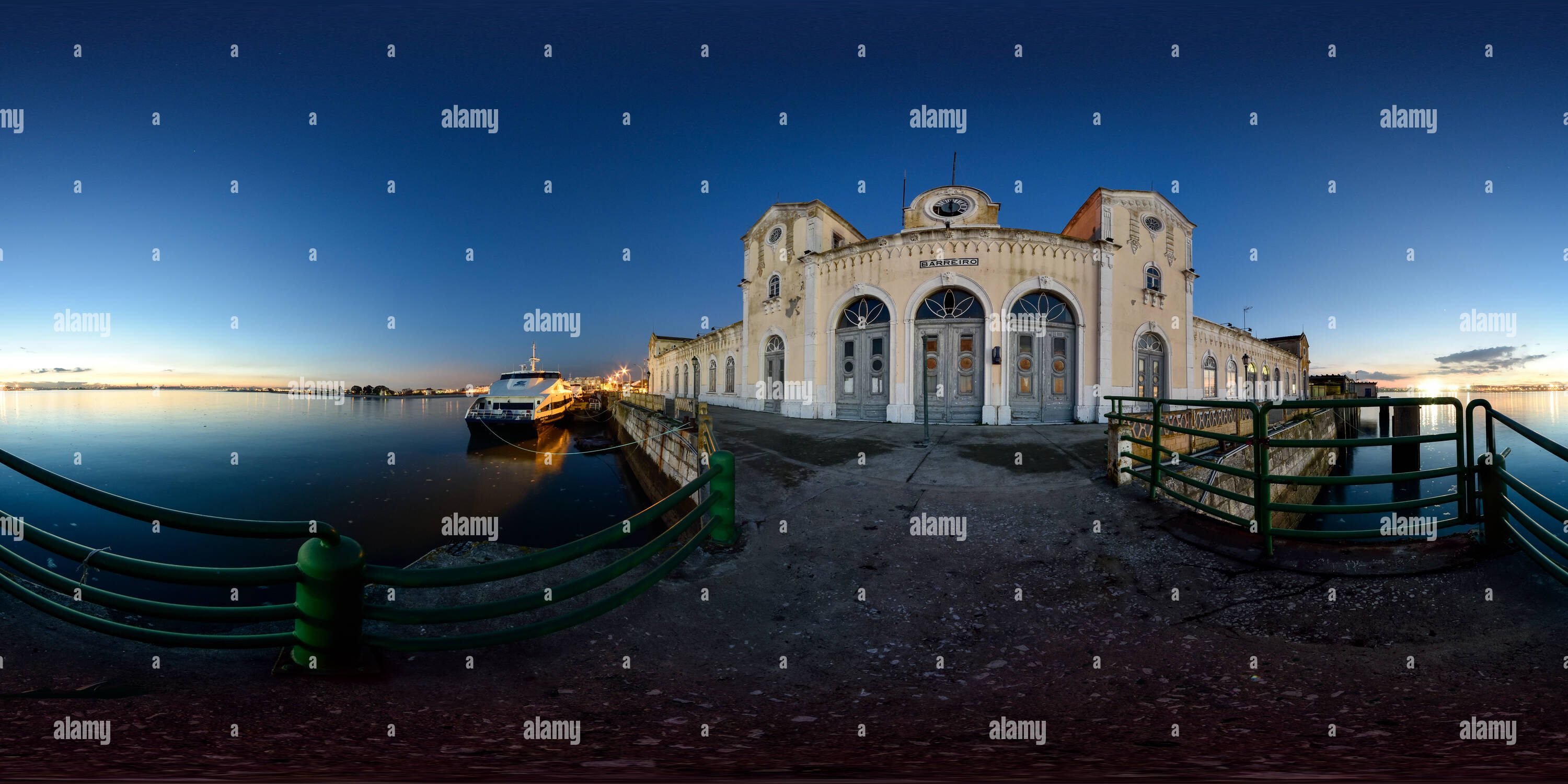 Barreiro bahnhof -Fotos und -Bildmaterial in hoher Auflösung – Alamy