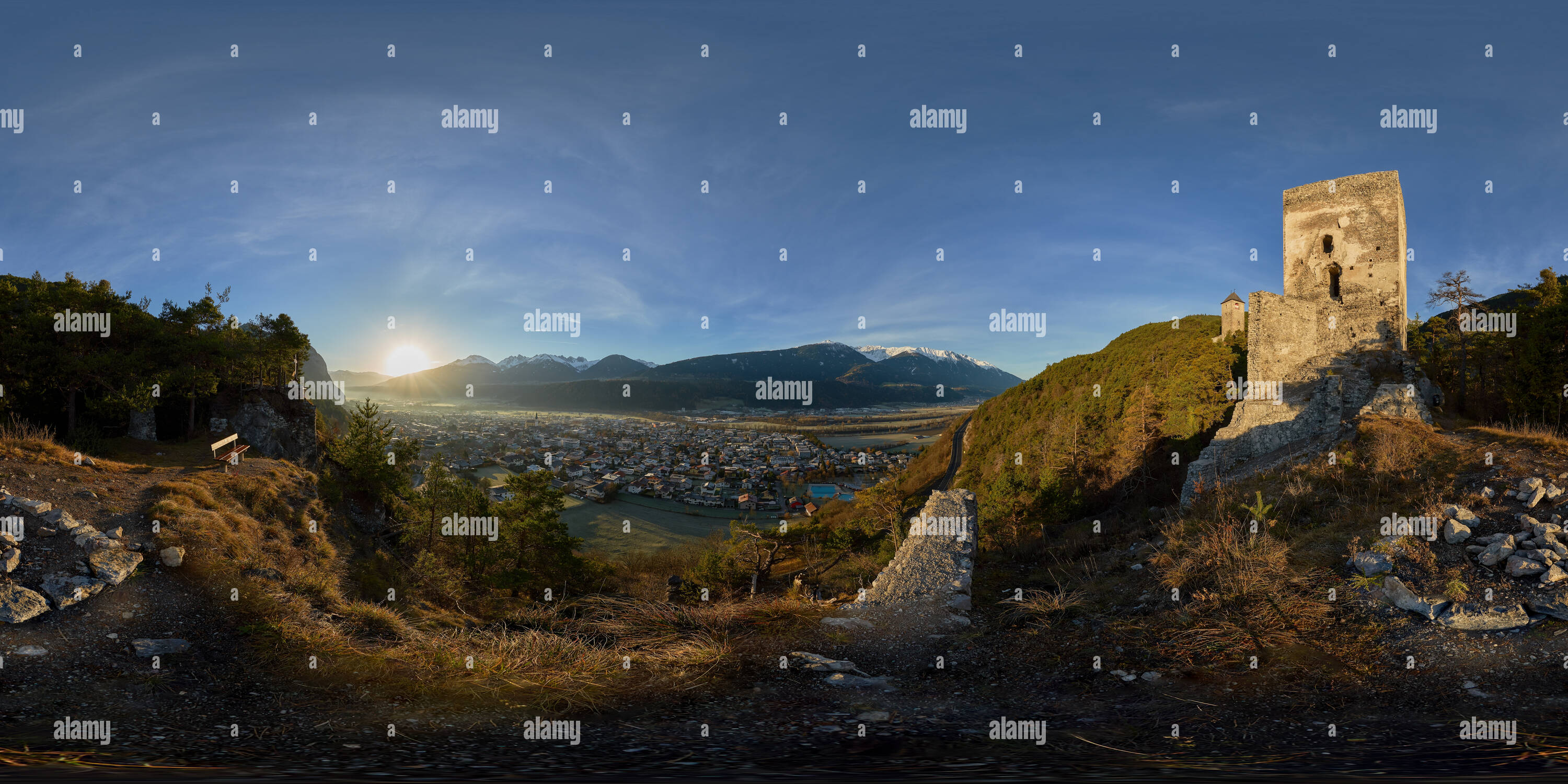 360 °-Ansicht auf Sonnenaufgang über Zirl, Tirol - Alamy