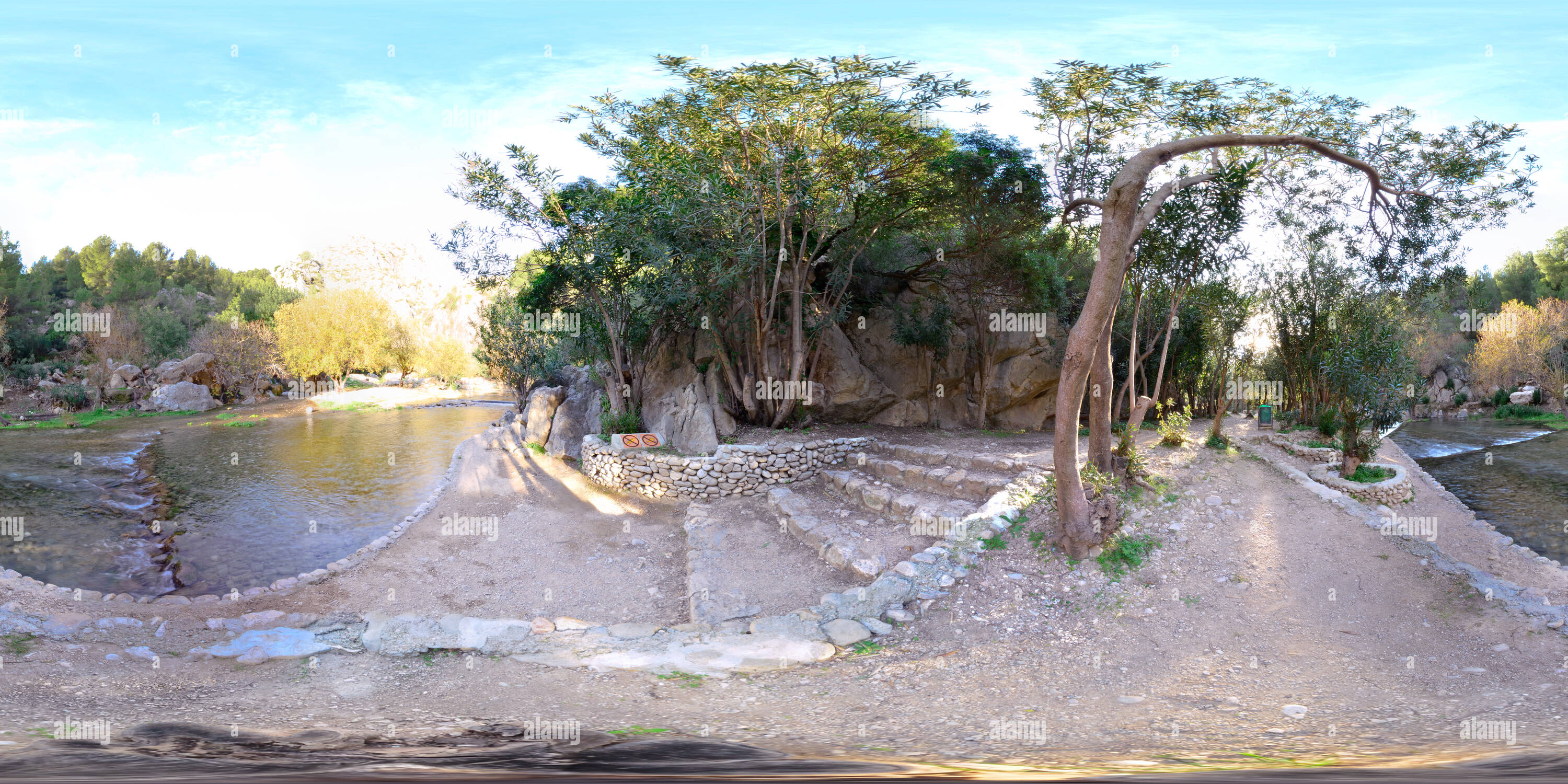 Fonts dalgar -Fotos und -Bildmaterial in hoher Auflösung – Alamy