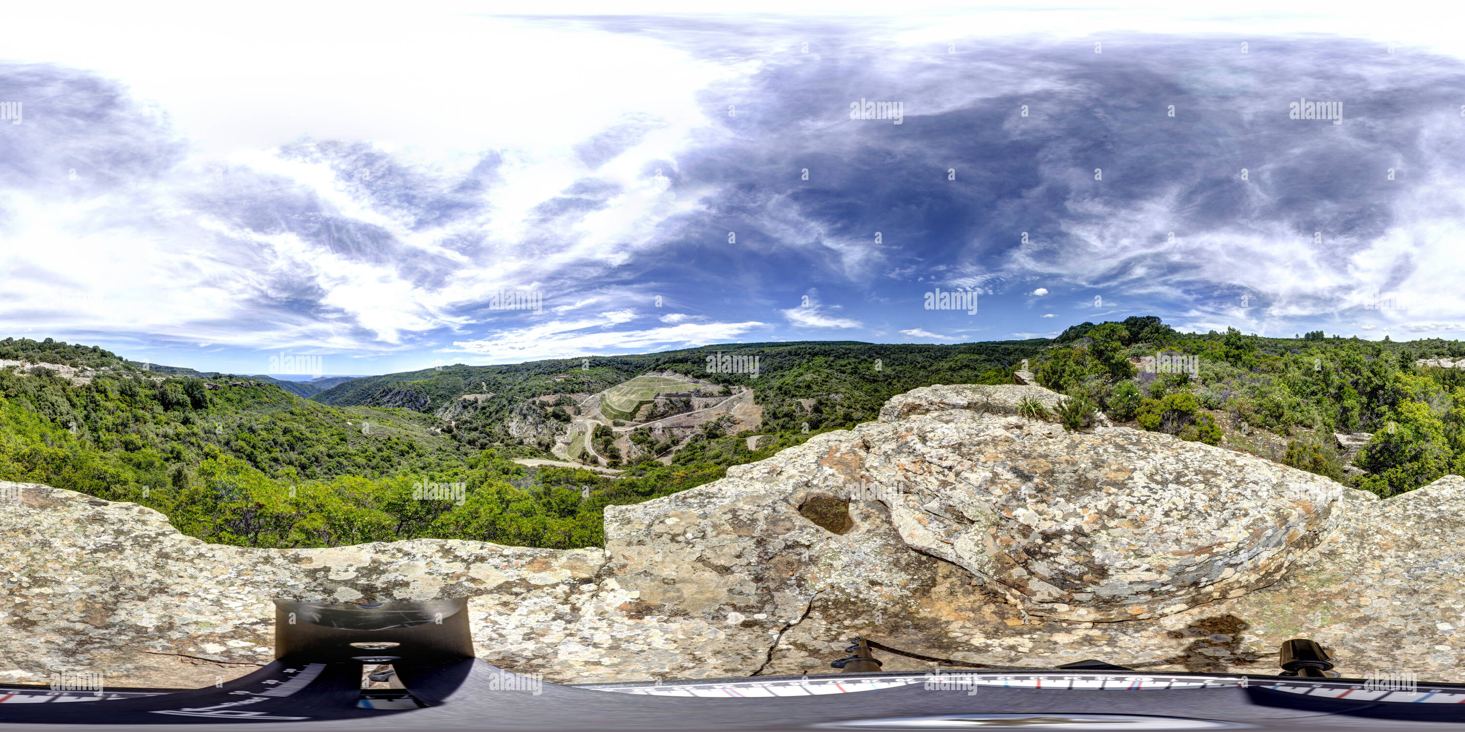 360 °-Ansicht auf Zentraler Ort der Beseitigung aßen die verlassenen ...
