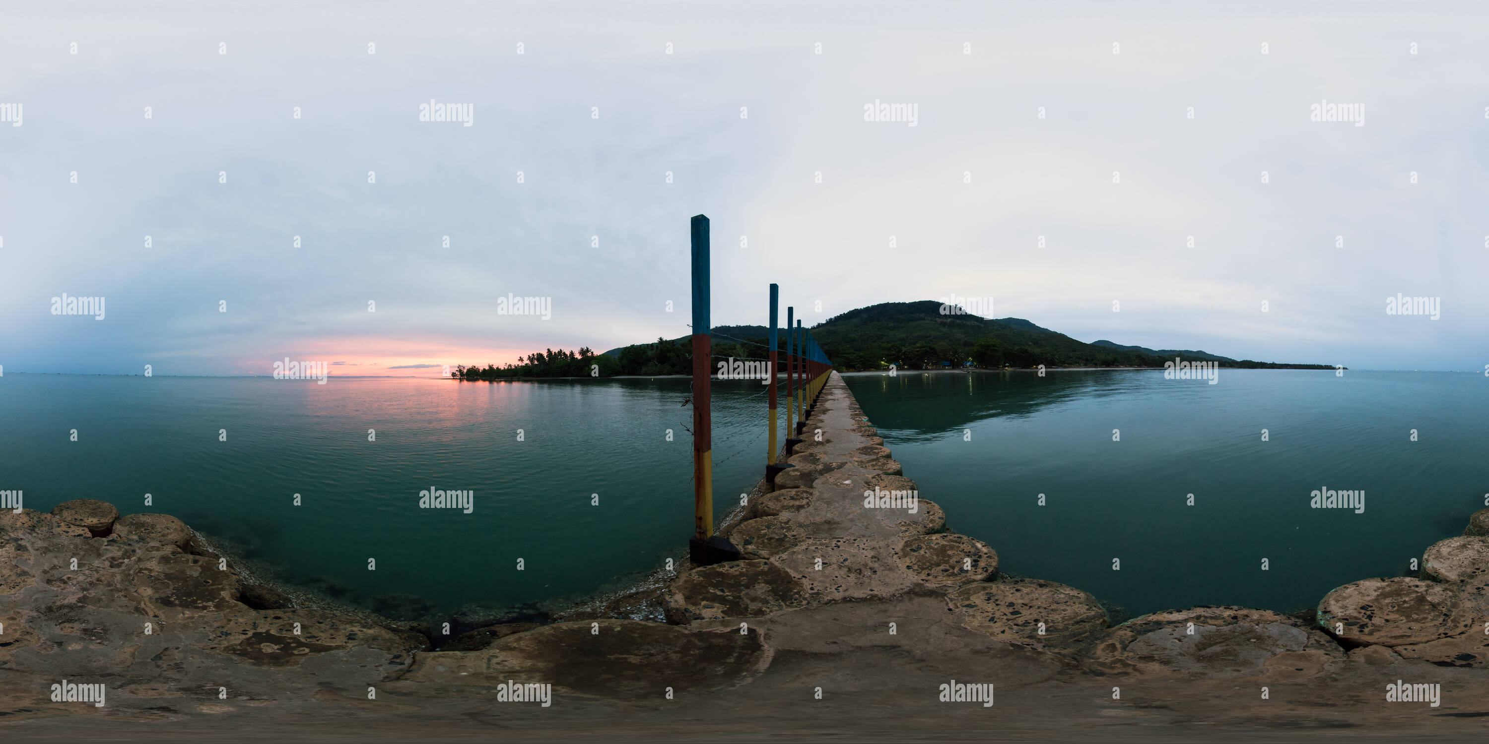 Sarang tiung -Fotos und -Bildmaterial in hoher Auflösung – Alamy