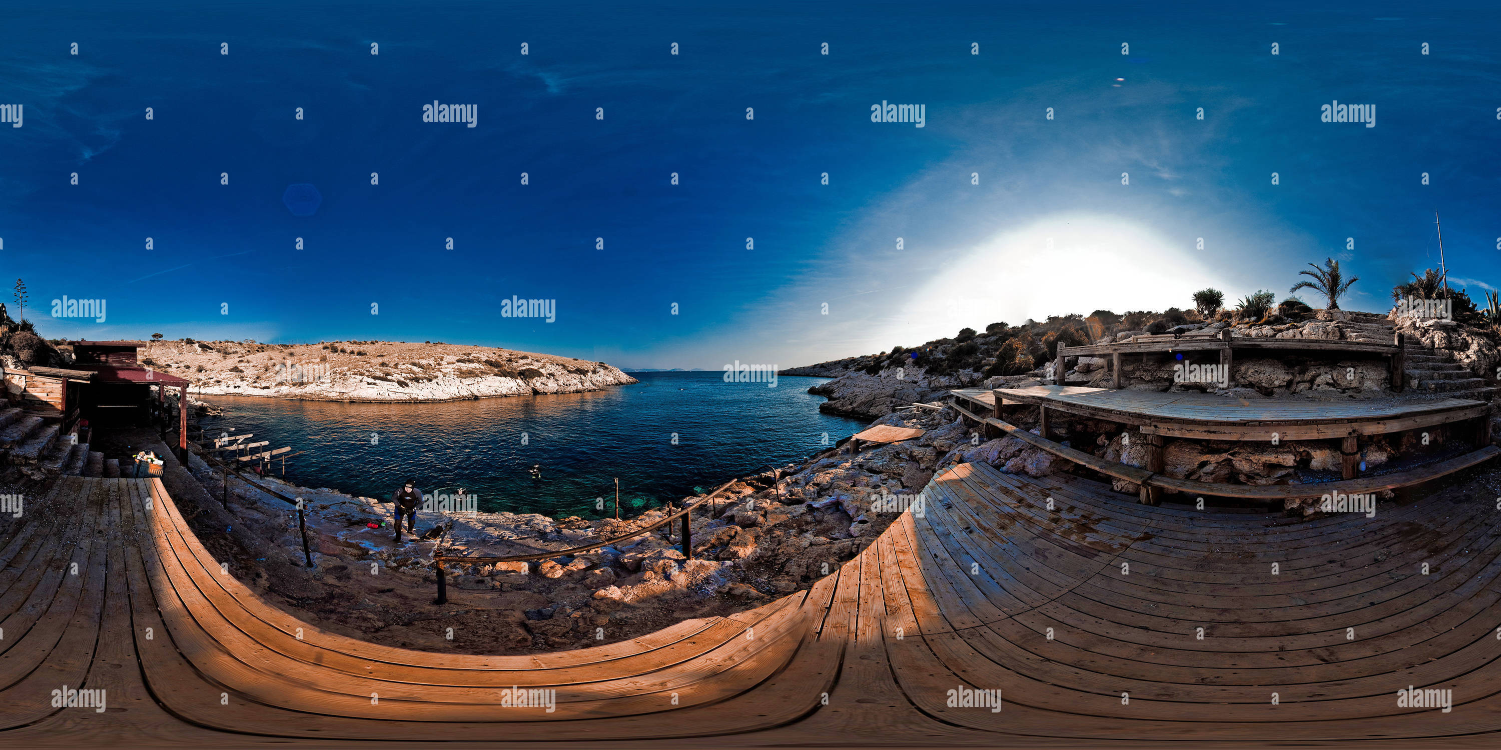 Varkiza greece Banque de photographies et d’images à haute résolution ...