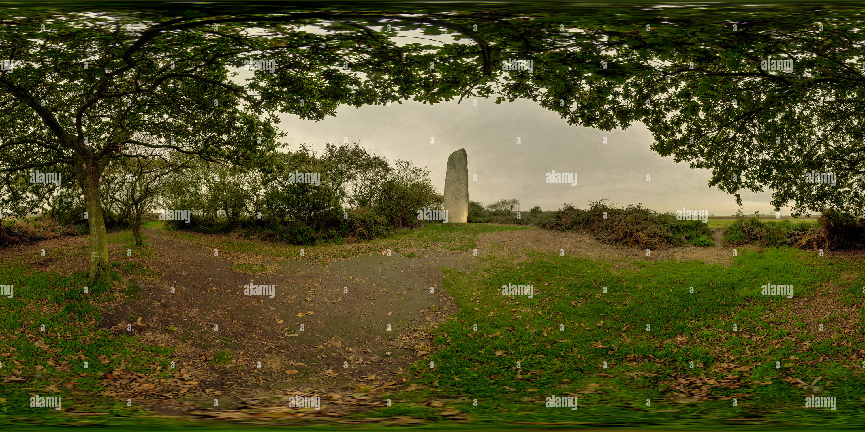 Kerloas menhir Banque de photographies et d’images à haute résolution ...
