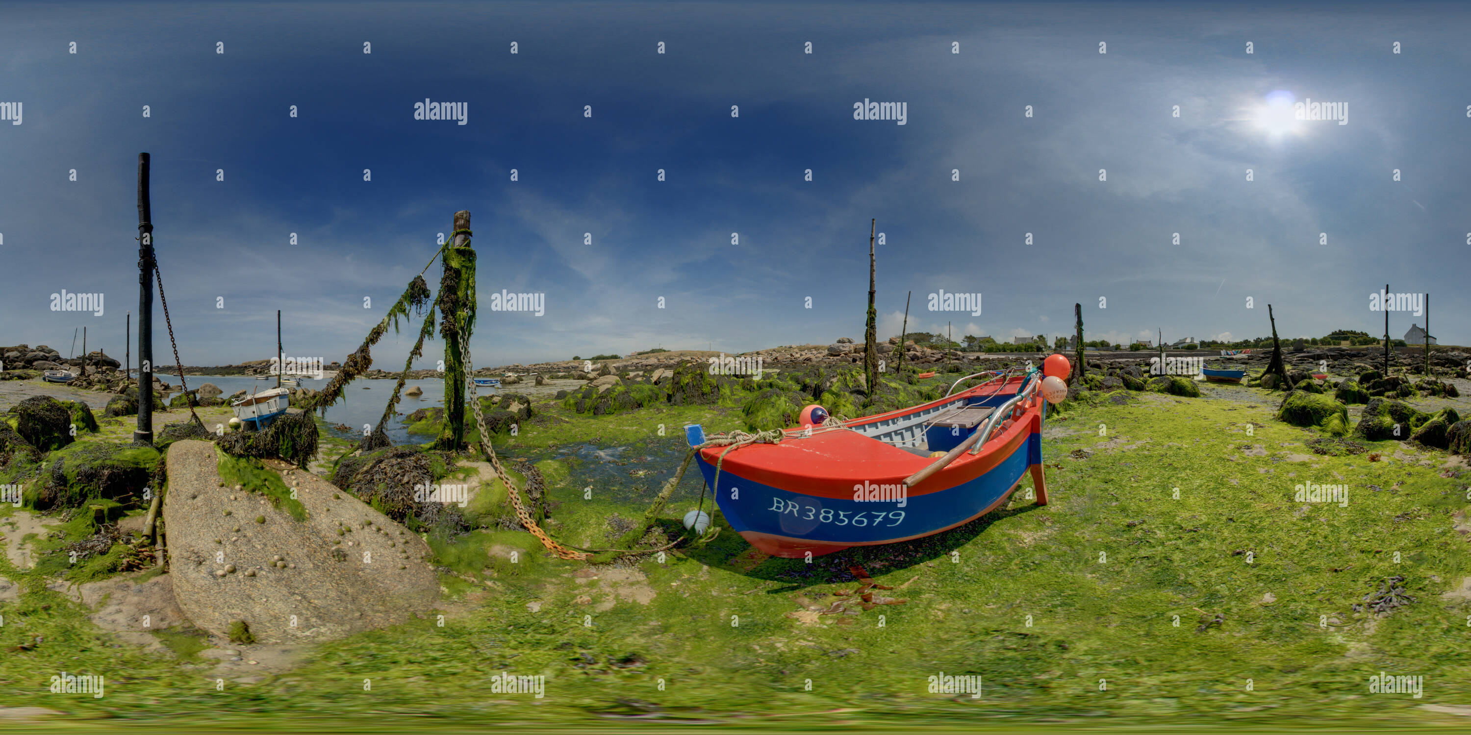 Vue à 360° de Maree basse Pors Mazou Porspoder - Alamy